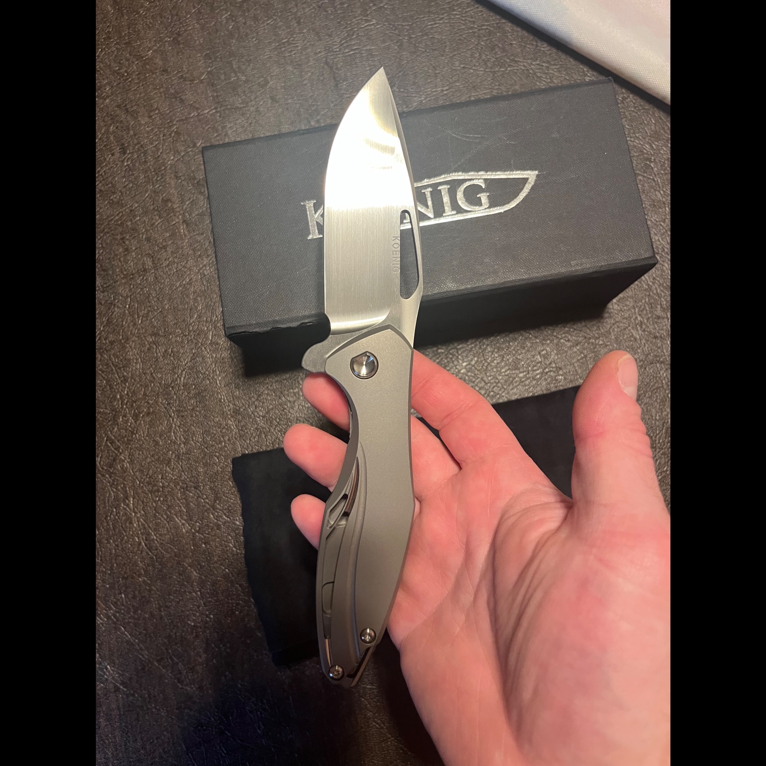 Bladebinge - Koenig Knives Arius Style 55