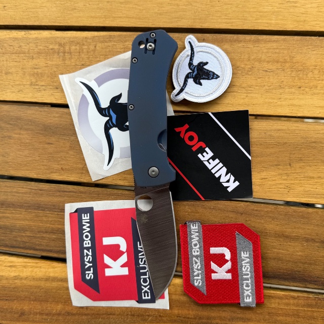Bladebinge - NEW! REDUCED PRICE! SPYDERCO EXCLUSIVE SLYSZ BOWIE FOLDER ...
