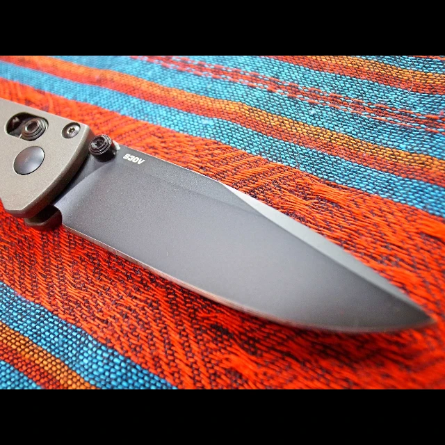 Bladebinge - Benchmade Mini Bugout with Titanium Scales + Extras