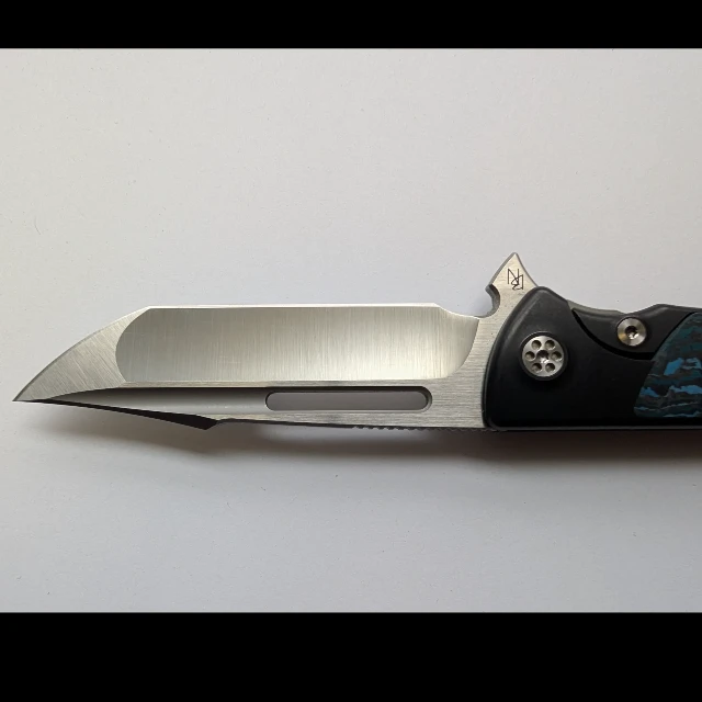 Bladebinge - Sharp by Design SBD evo typhoon harpoon tanto