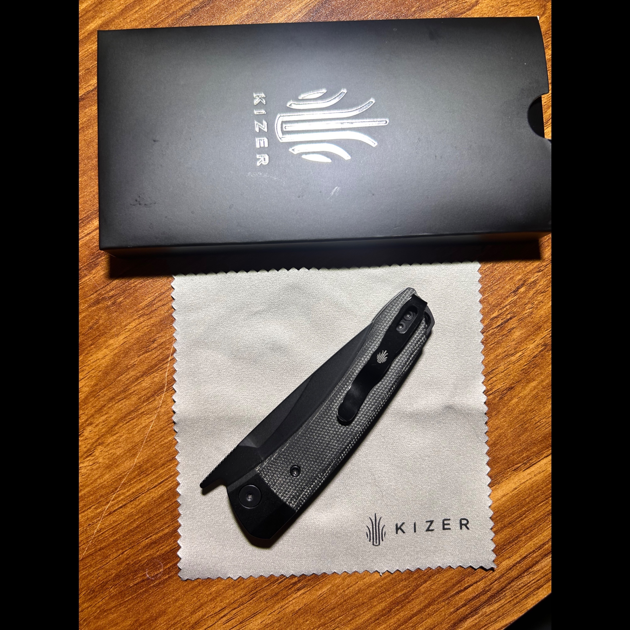 Bladebinge - Kizer Mini Momo