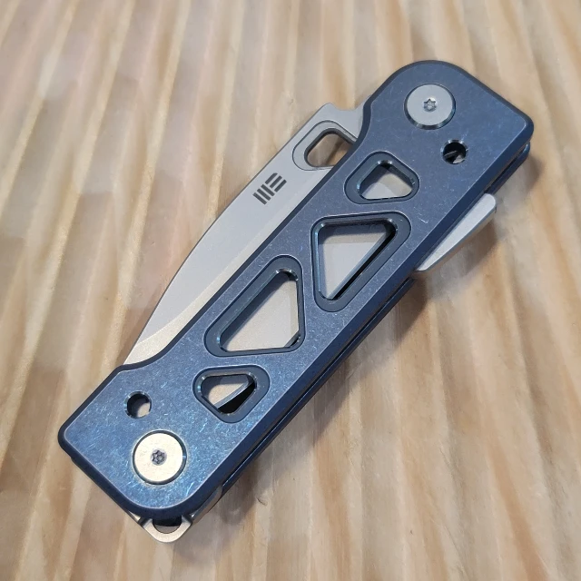 Bladebinge - WE Knives Tyro 20CV / Blue Skeletonized Ti, SNECK super lock