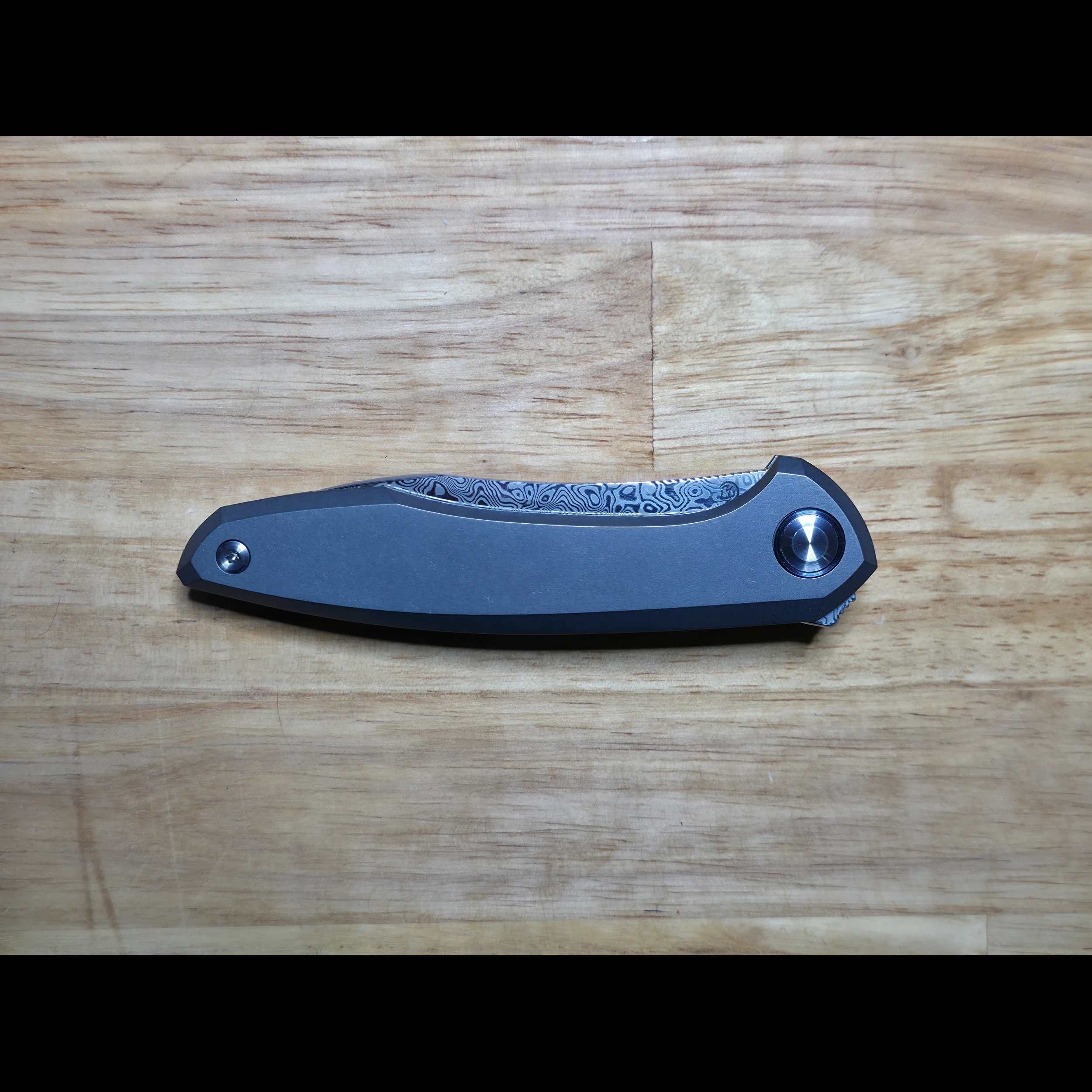 Bladebinge - Alexander Cherburkov - Russian. Custom Flipper Knife ...