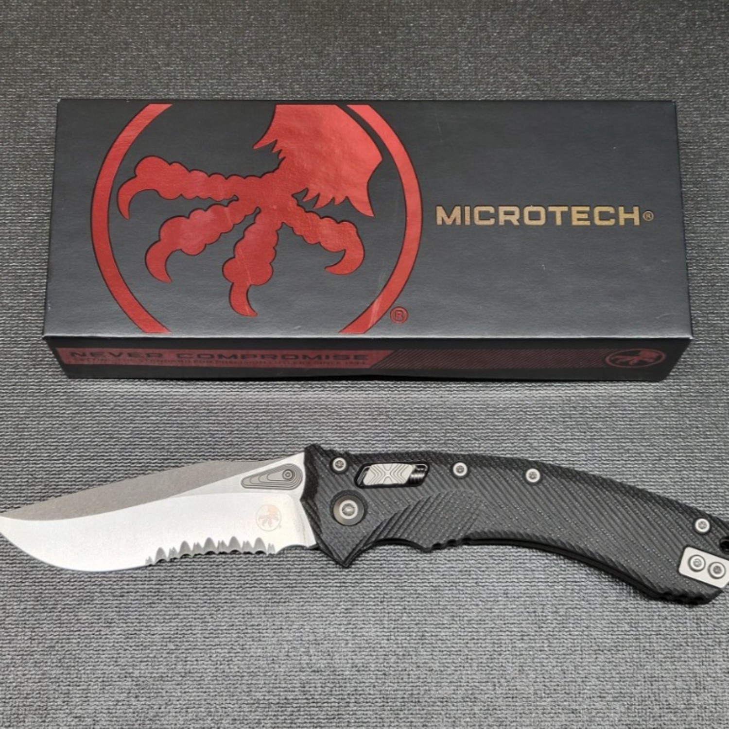 Bladebinge - Microtech - Amphibian - 137RL-11 FLGTBK