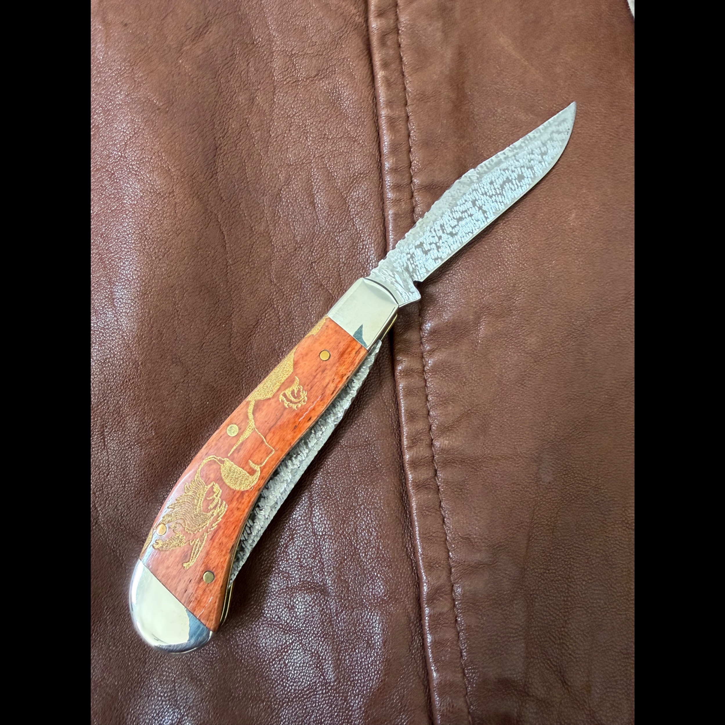 Bladebinge - Case XX David Yellowhorse Grizzly Hammered Chestnut ...