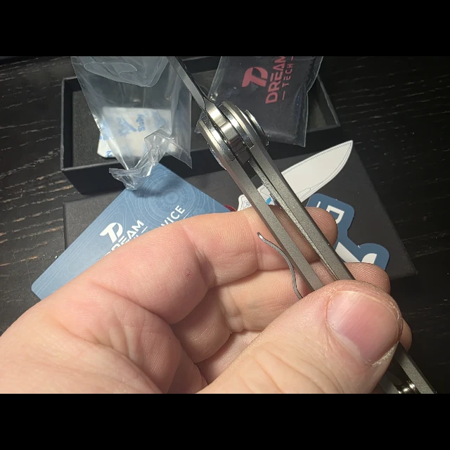 Bladebinge - DREAMTECH D4055 Titanium Handle, Pivot Button Liner lock ...