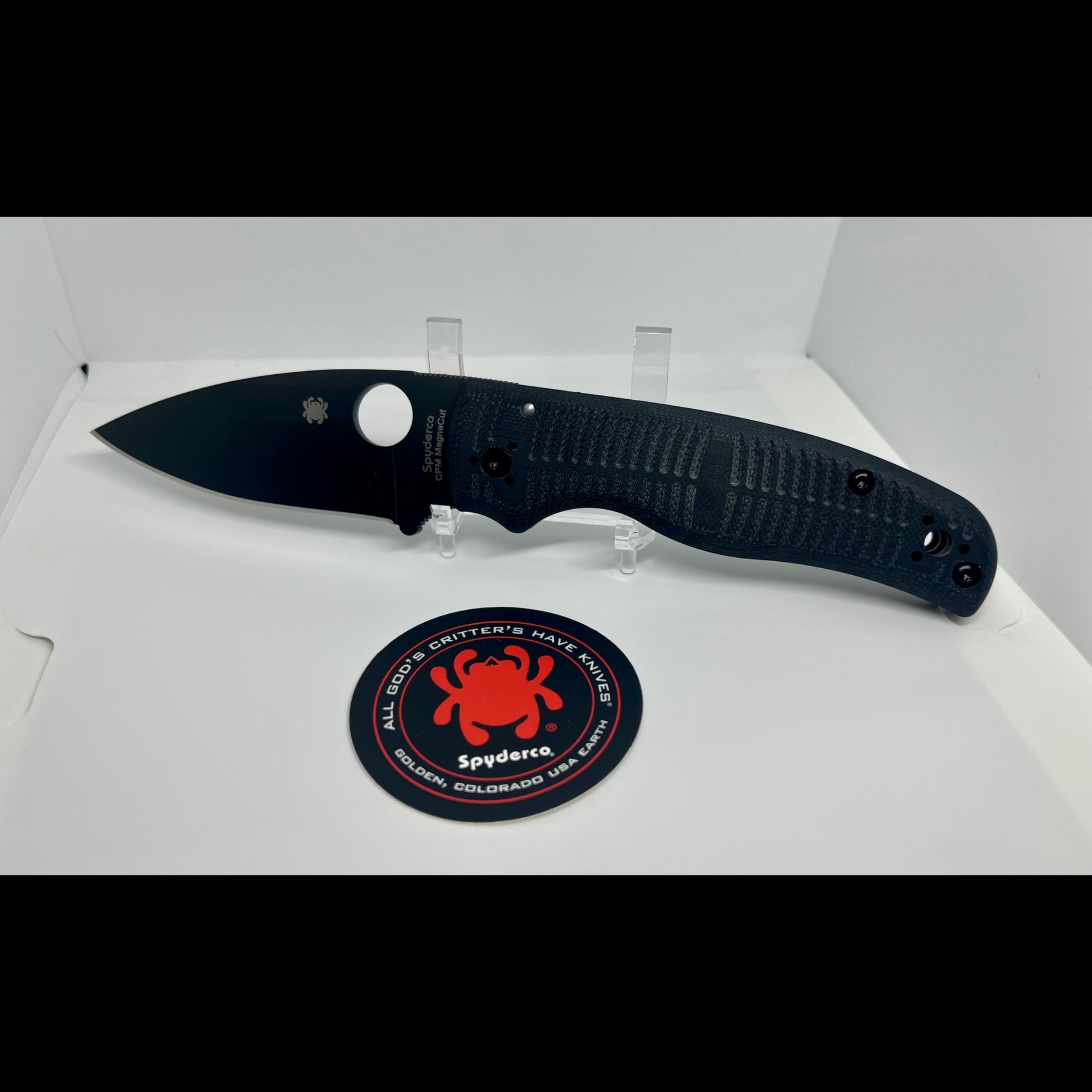 Bladebinge - NIB Spyderco Shaman Salt Magnacut Knife