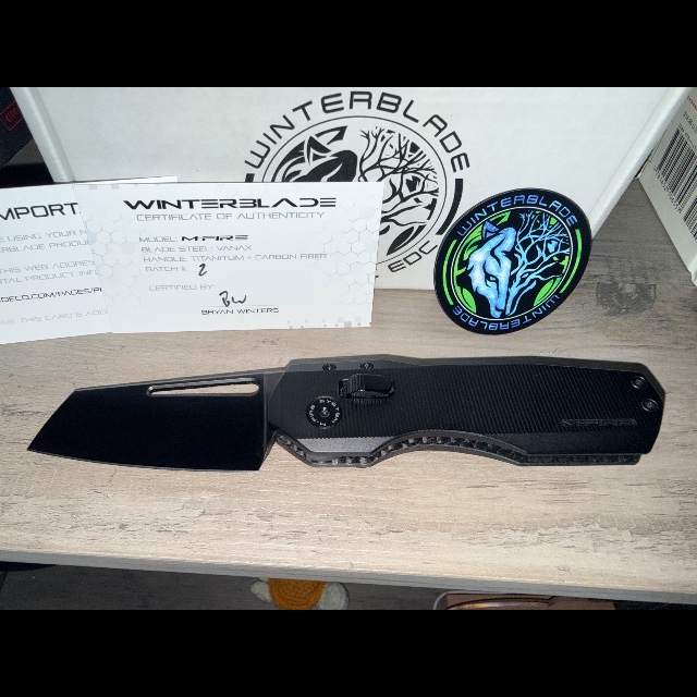 Bladebinge - BNIB Winterblade Co M-fire