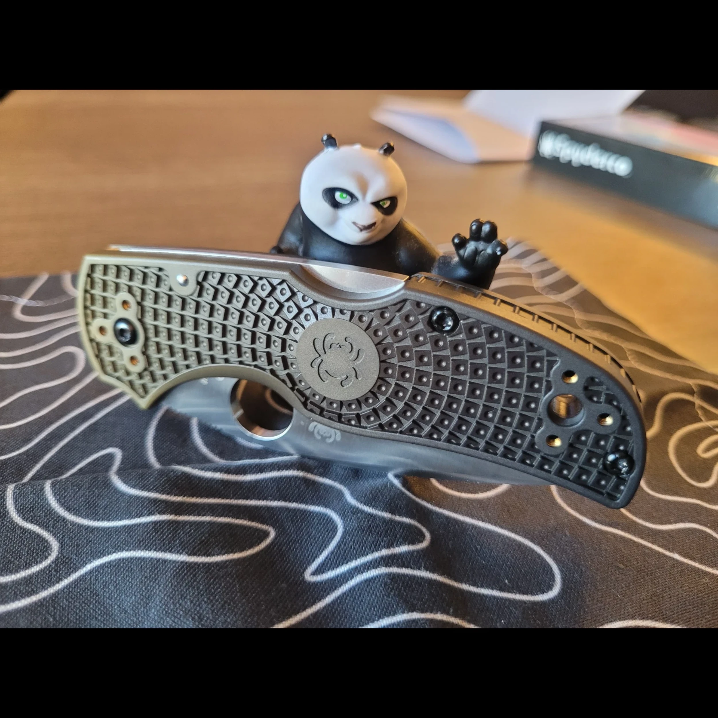 Bladebinge - Spyderco Native 5 Salt LW Magnacut Fade Rit-Dyed Scales