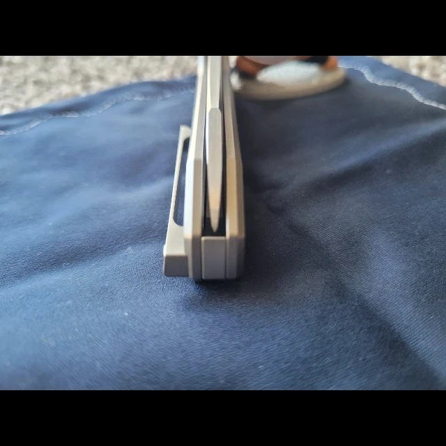 Bladebinge - Remette Squirrel Titanium M390 Belt Satin Slippie w/Ti Clip