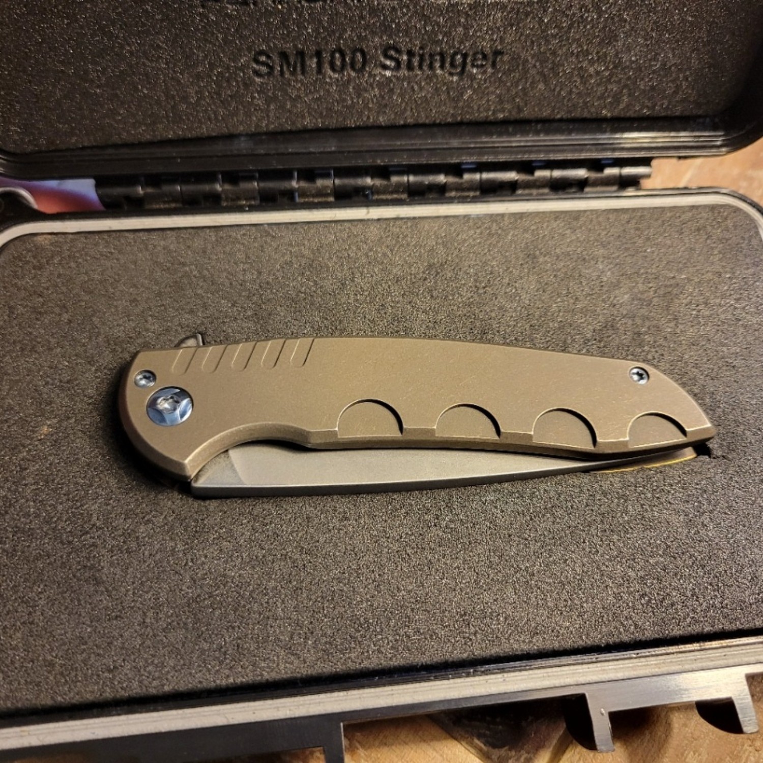 Bladebinge - Ferrum Forge SM-100 Stinger