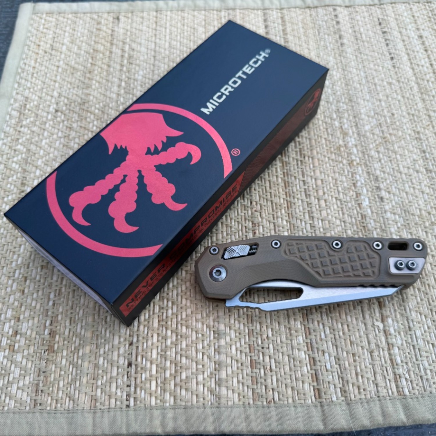 Bladebinge - Microtech MSI - Stonewash Frag G10 Tan