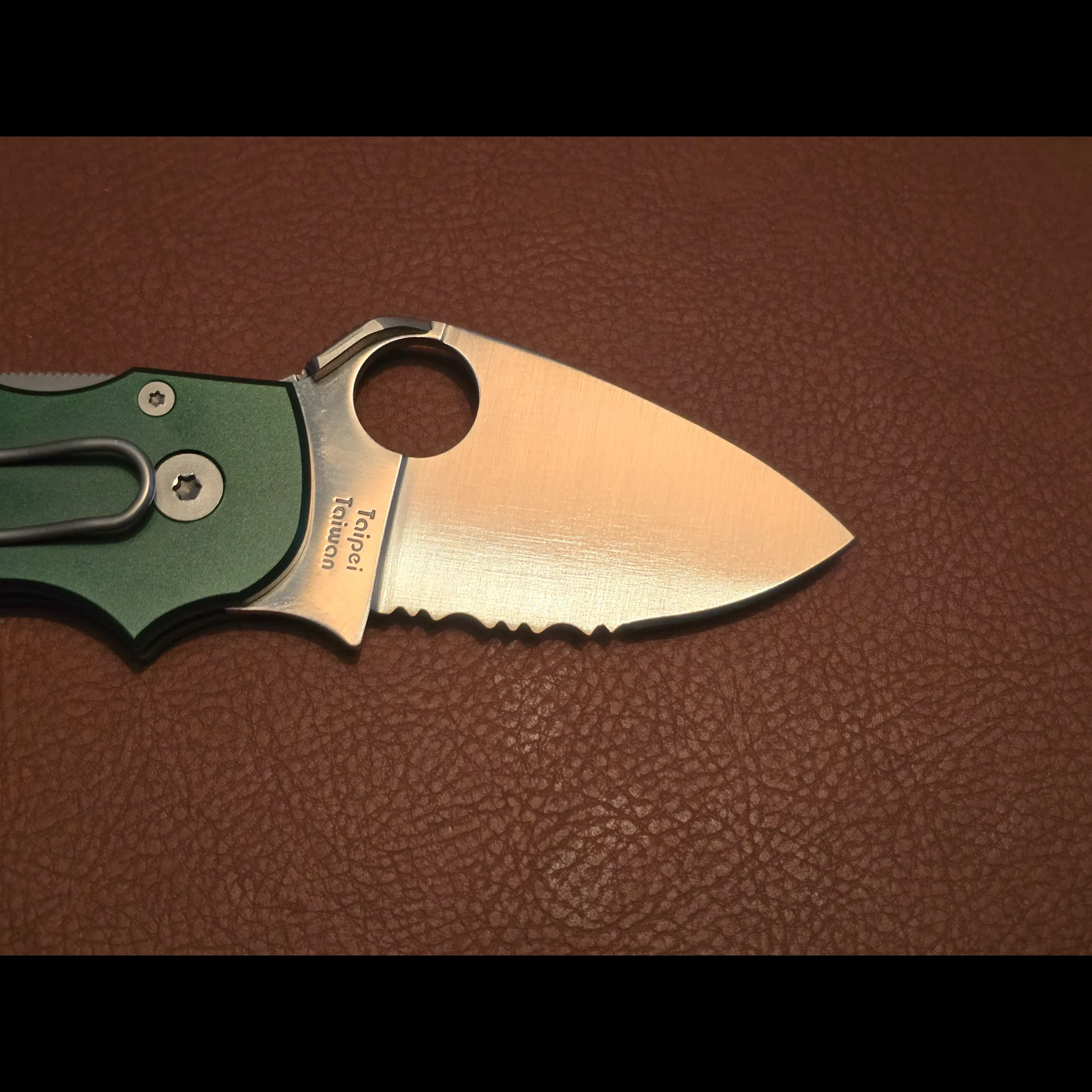 Bladebinge - Spyderco C71GRPS Green Salsa Rare Discontinued AUS-8 ...
