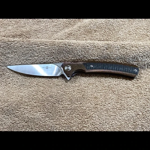 Bladebinge - Two Sun T81 Flamed Titanium Scales with Carbon Fiber inserts