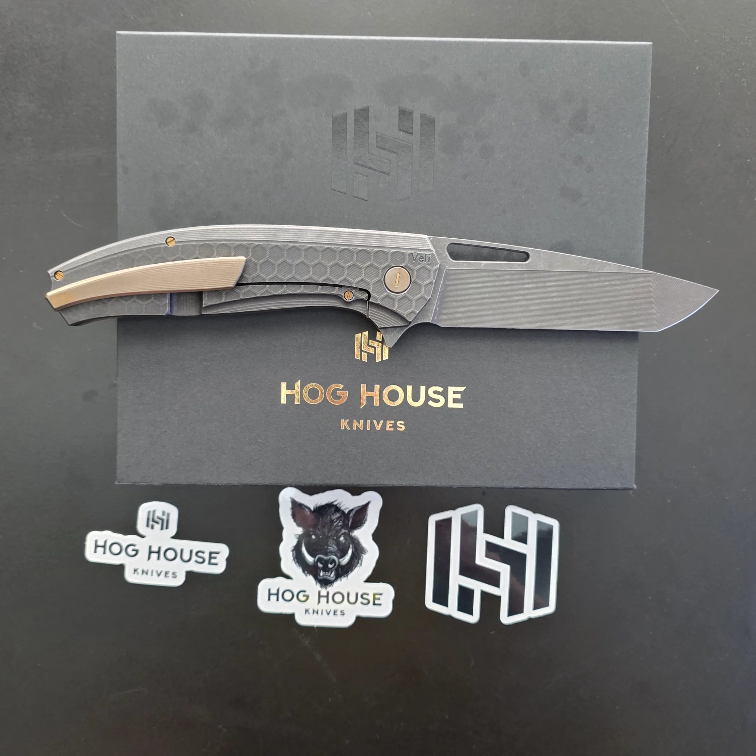 Bladebinge - Hog House Knives Custom Veli