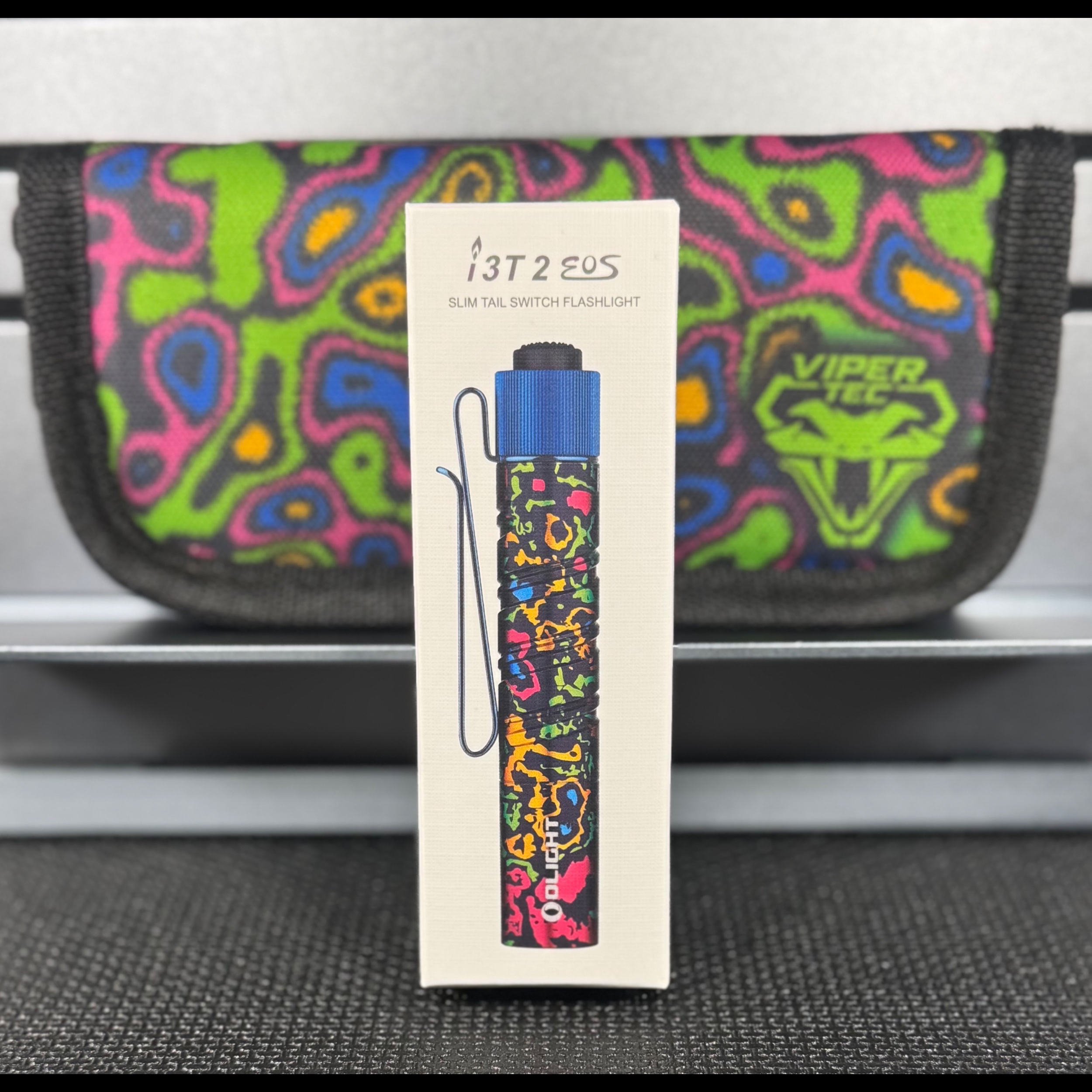 Bladebinge - 🧸BROP Exclusive 80’s Camo Olight i3T 2 w/80’s Vor Tec Case