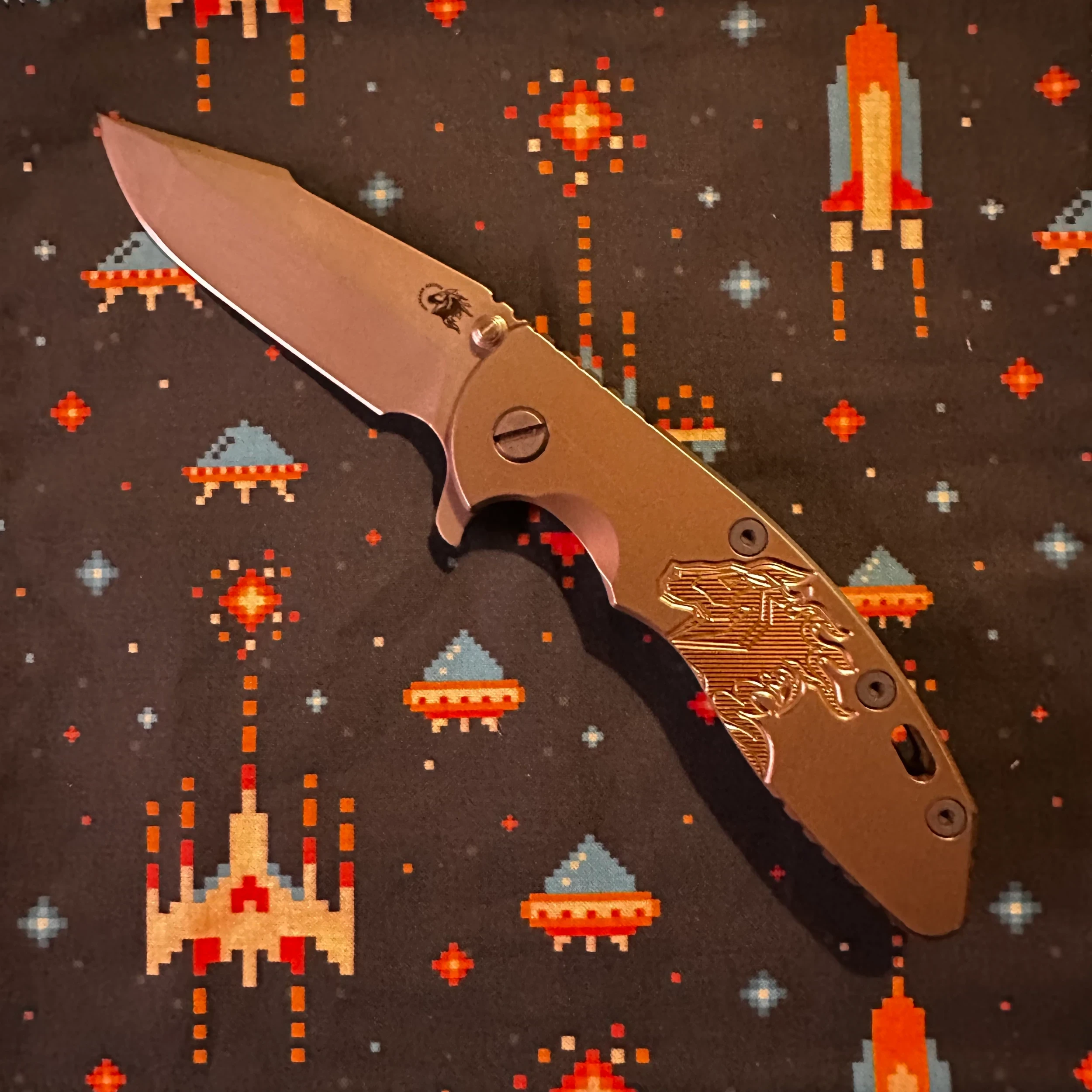 Bladebinge - Hinderer XM18 3.5 Spanto S45VN Battle Bronze Horsehead Ti with custom tab