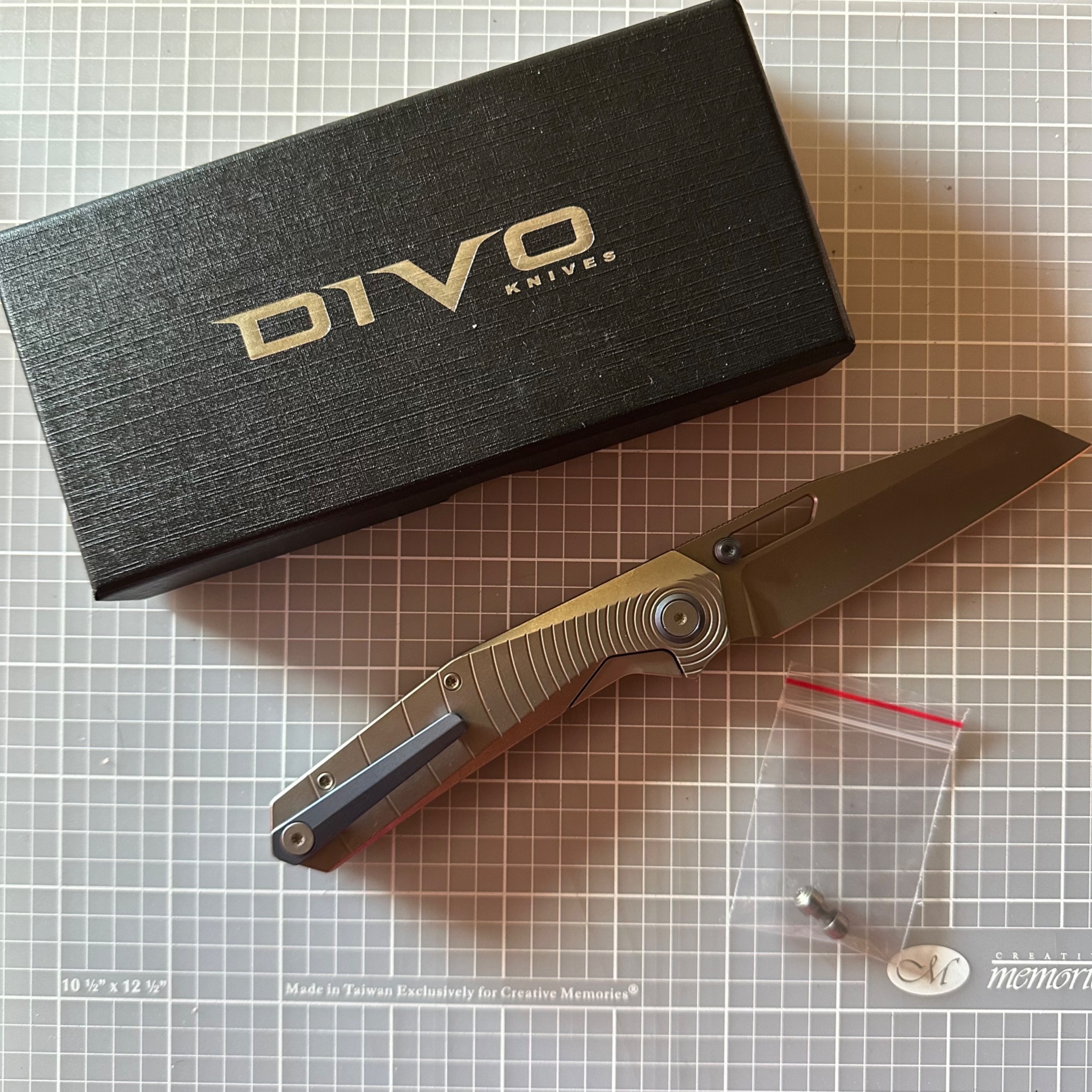 Bladebinge - Divo knives Tall Boy Ti S90v