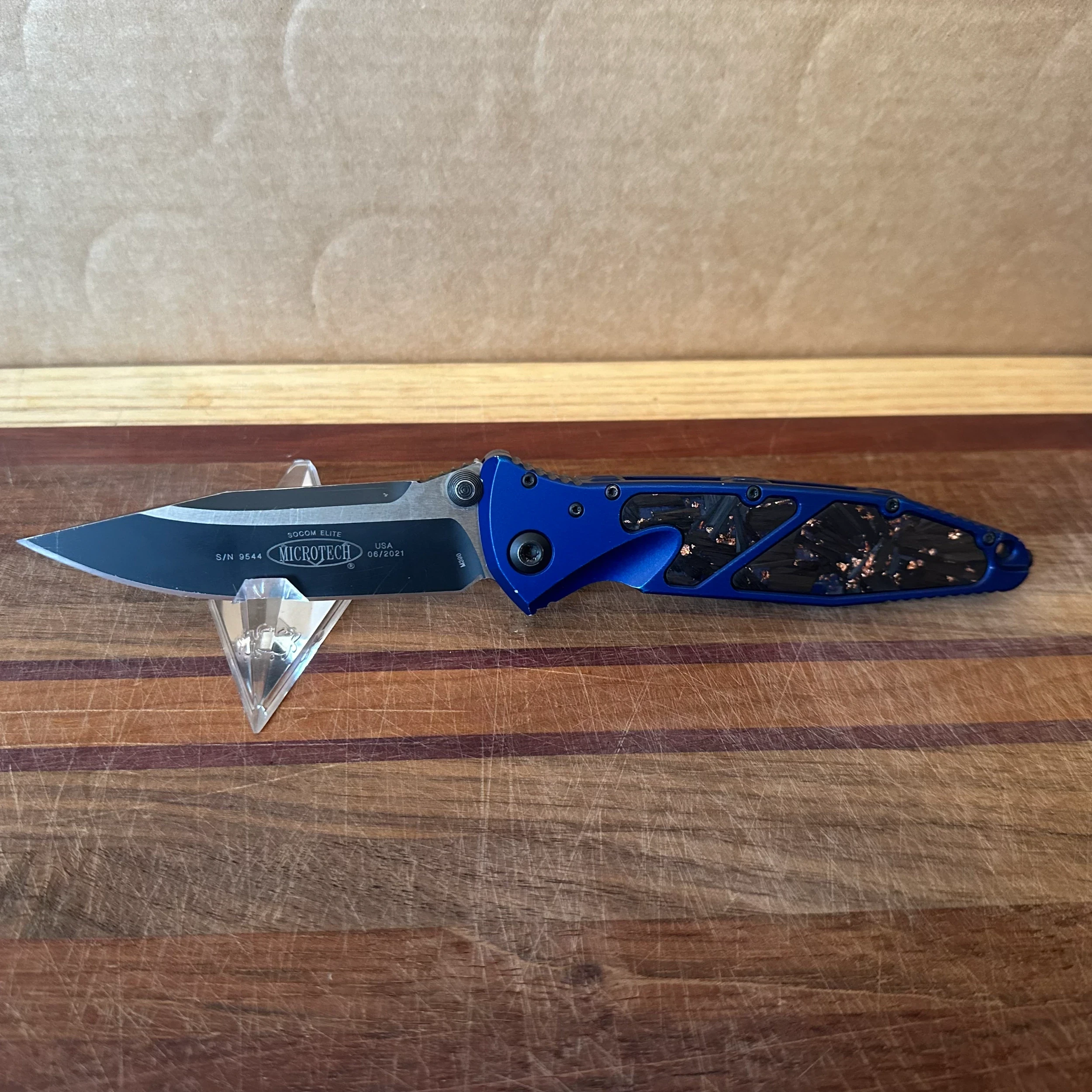 Bladebinge - Microtech Socom Elite S/E DLC Manual Blue Aluminum and ...