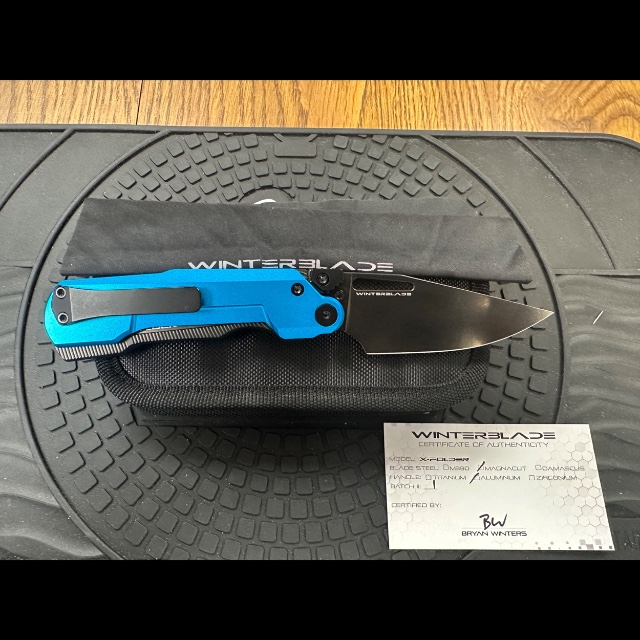 Bladebinge - Winterblade Co X-Folder