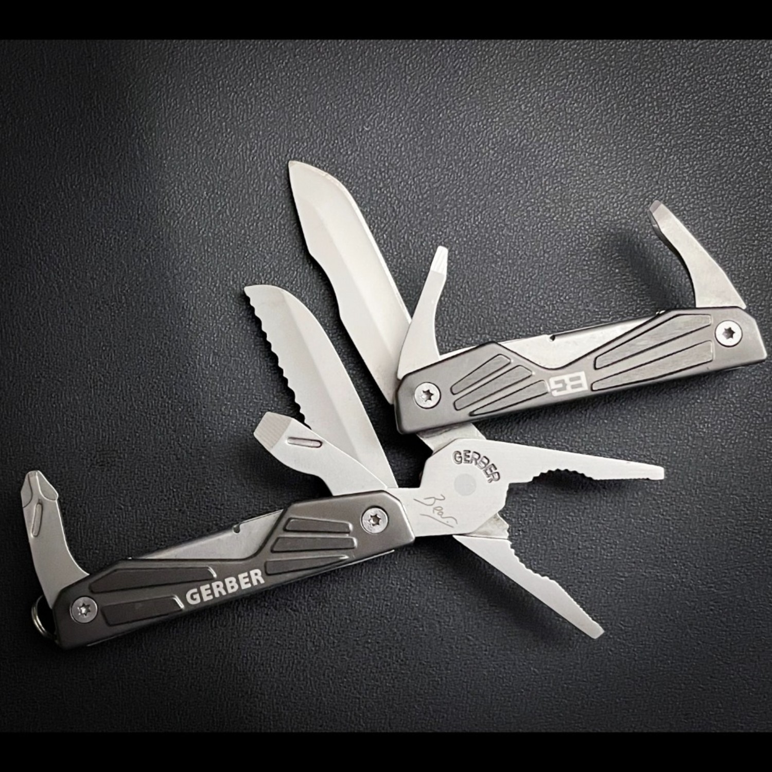 Bladebinge - Gerber Bear Grylls Compact Multi Tool EDC Tool