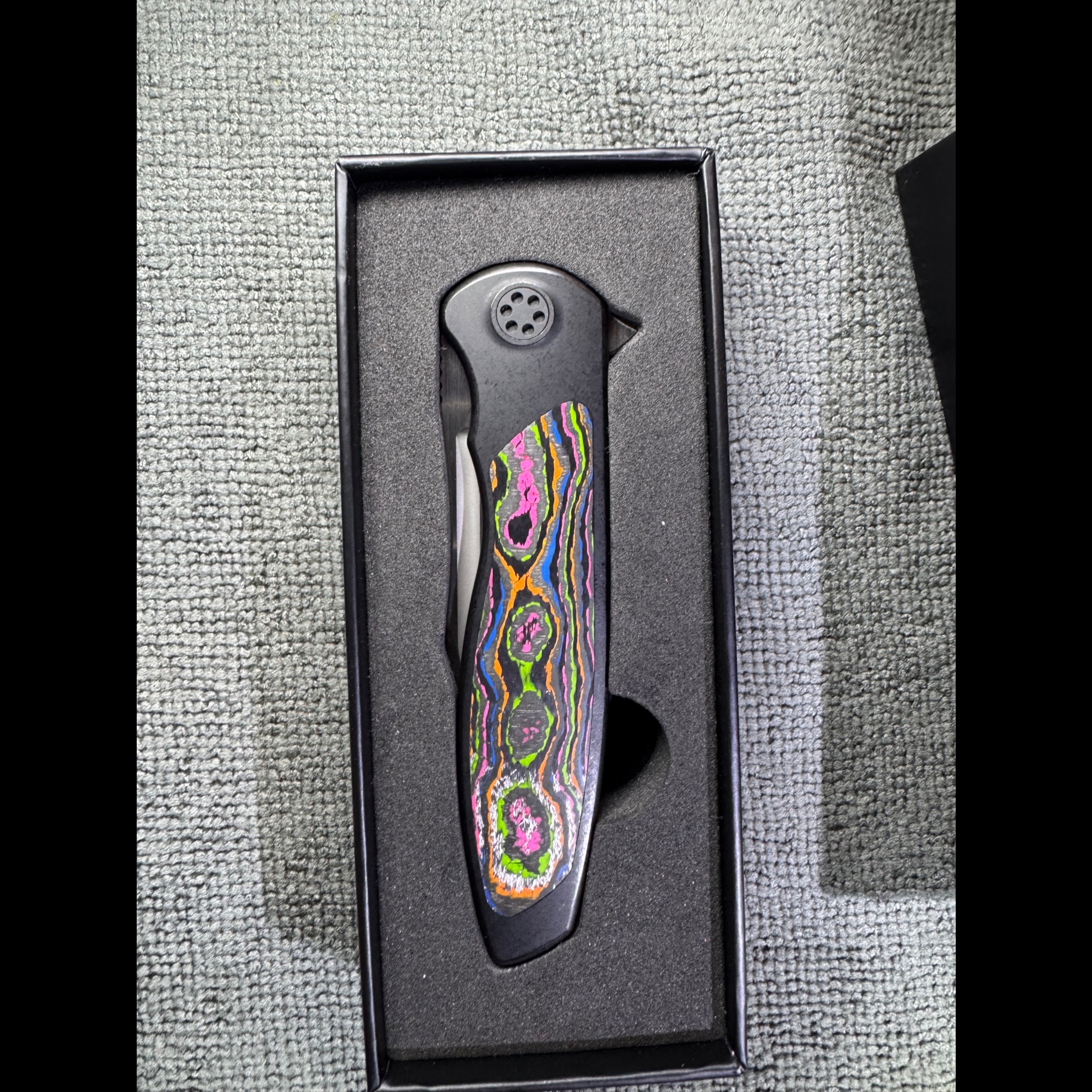 Bladebinge - Kaviso x Sharp by Design Exclusive Mini Tempest 80s Neon ...
