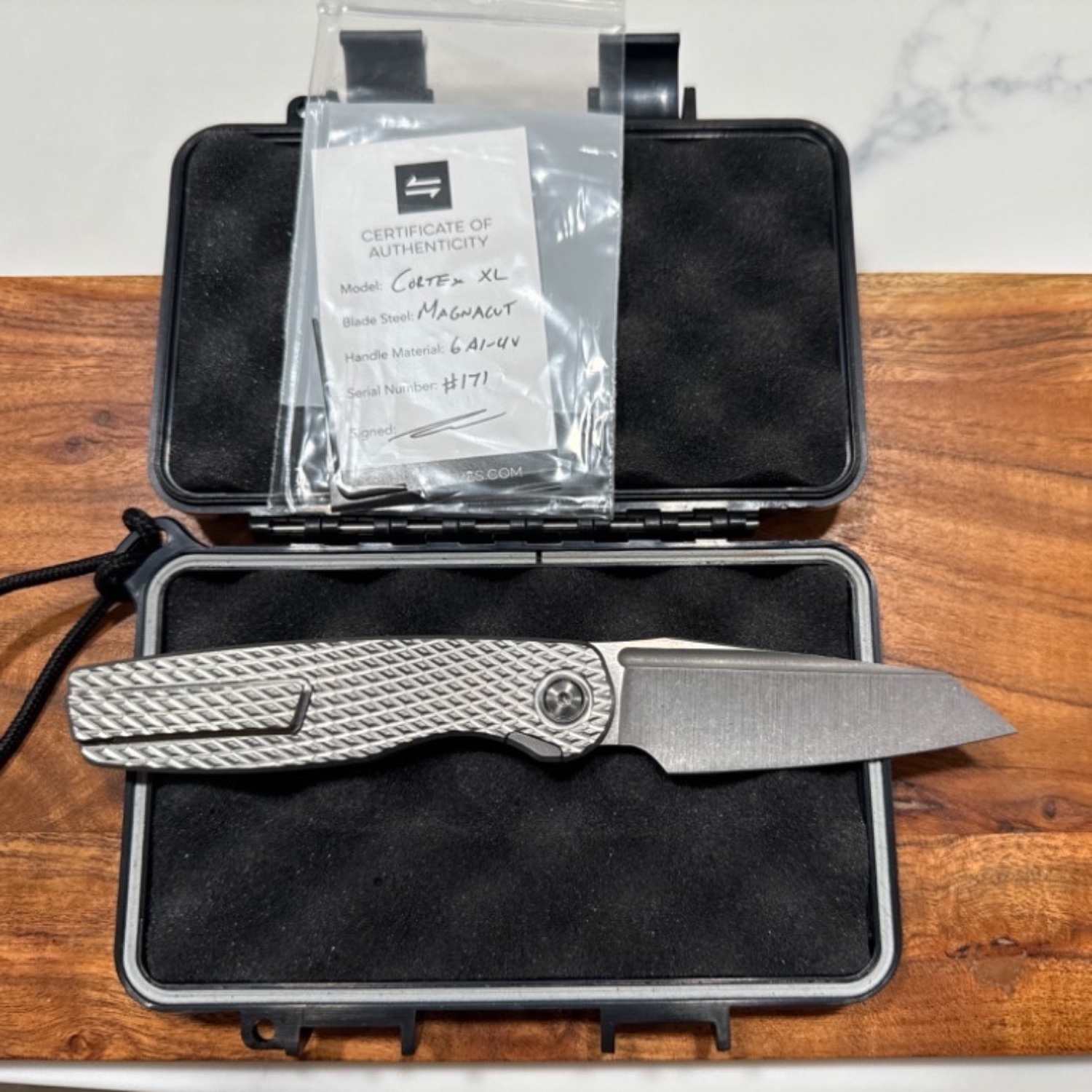 Bladebinge - Brown knives cortex XL