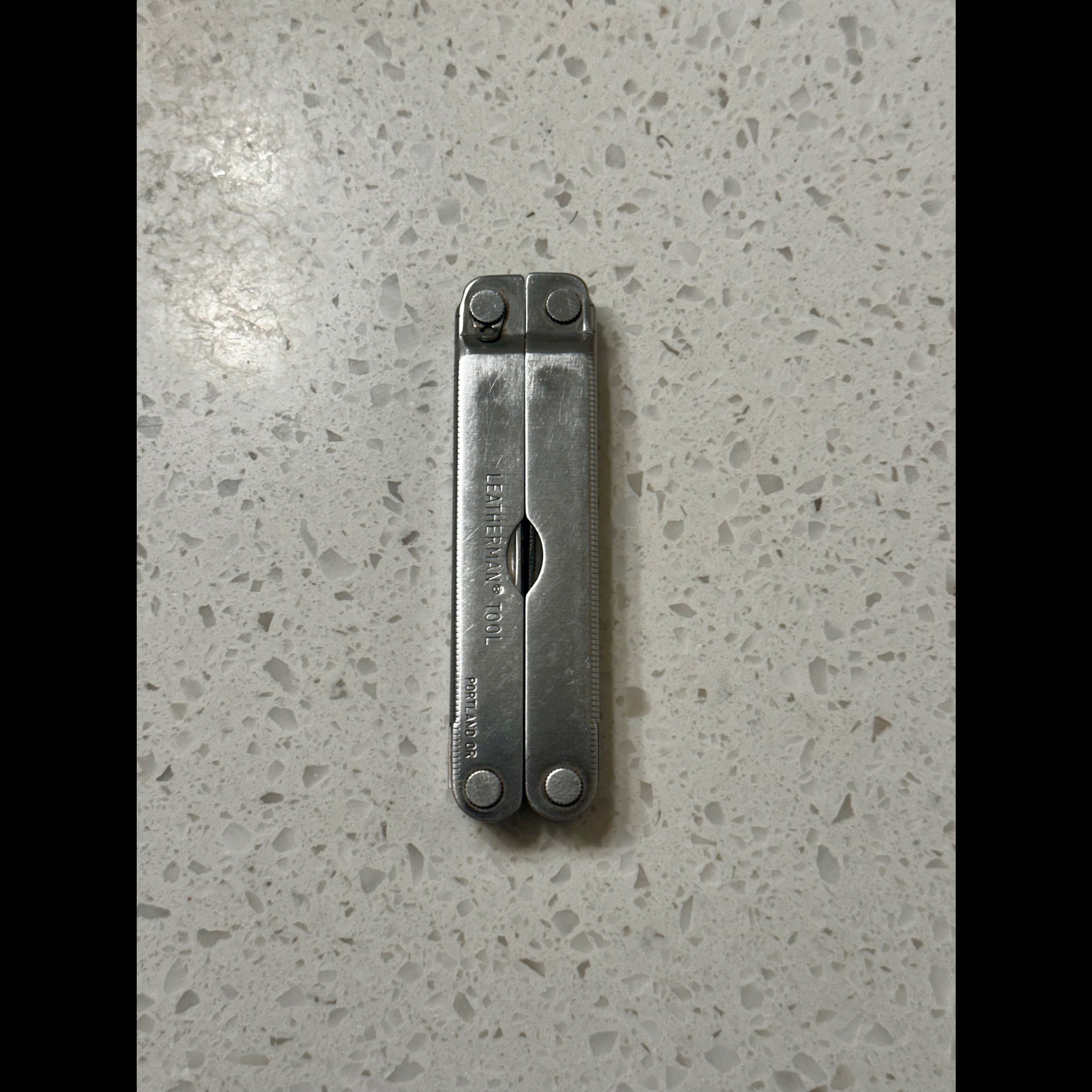 Bladebinge - (Price Drop) OG first production Leatherman