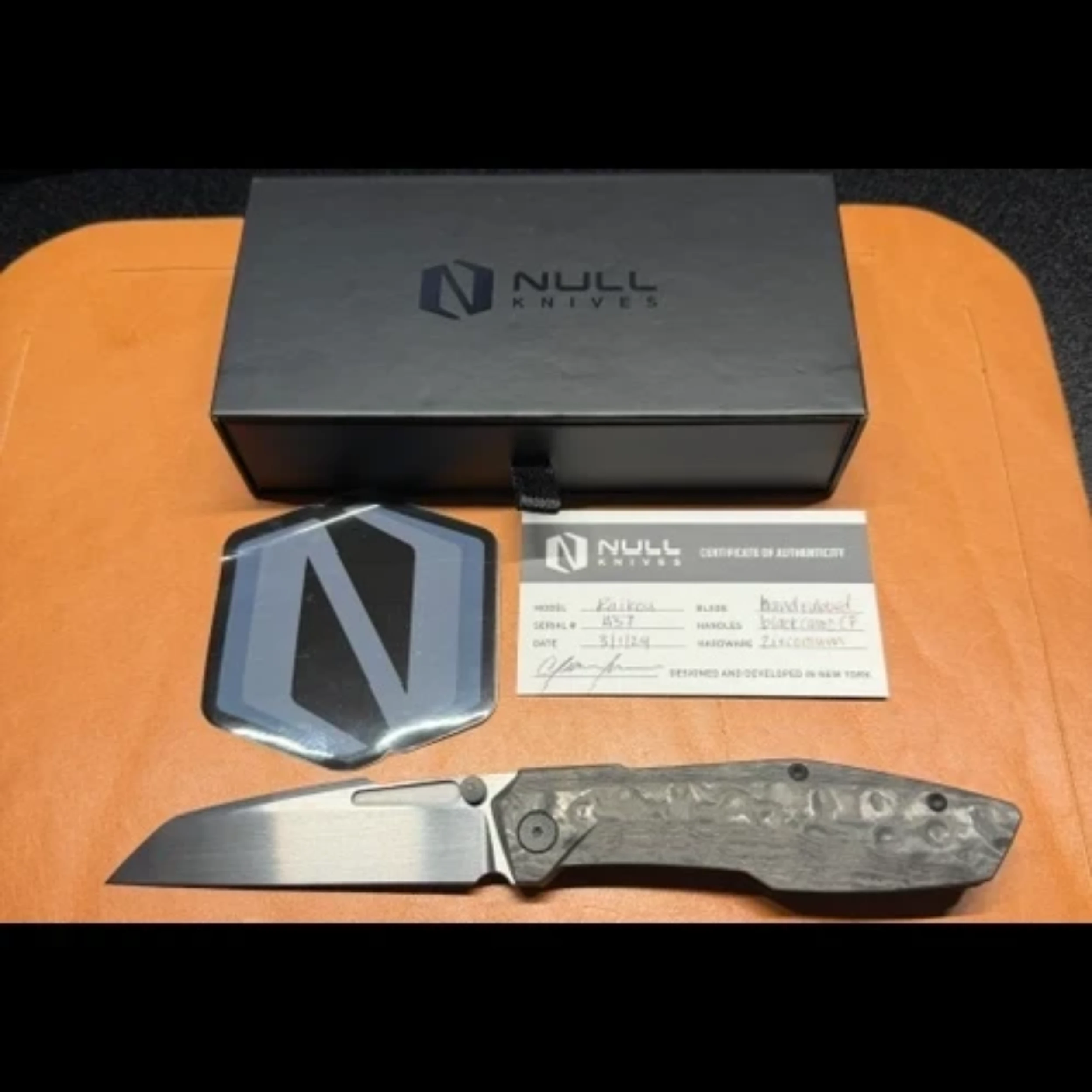 Bladebinge - Null Knives Raikou - Black Camo CF