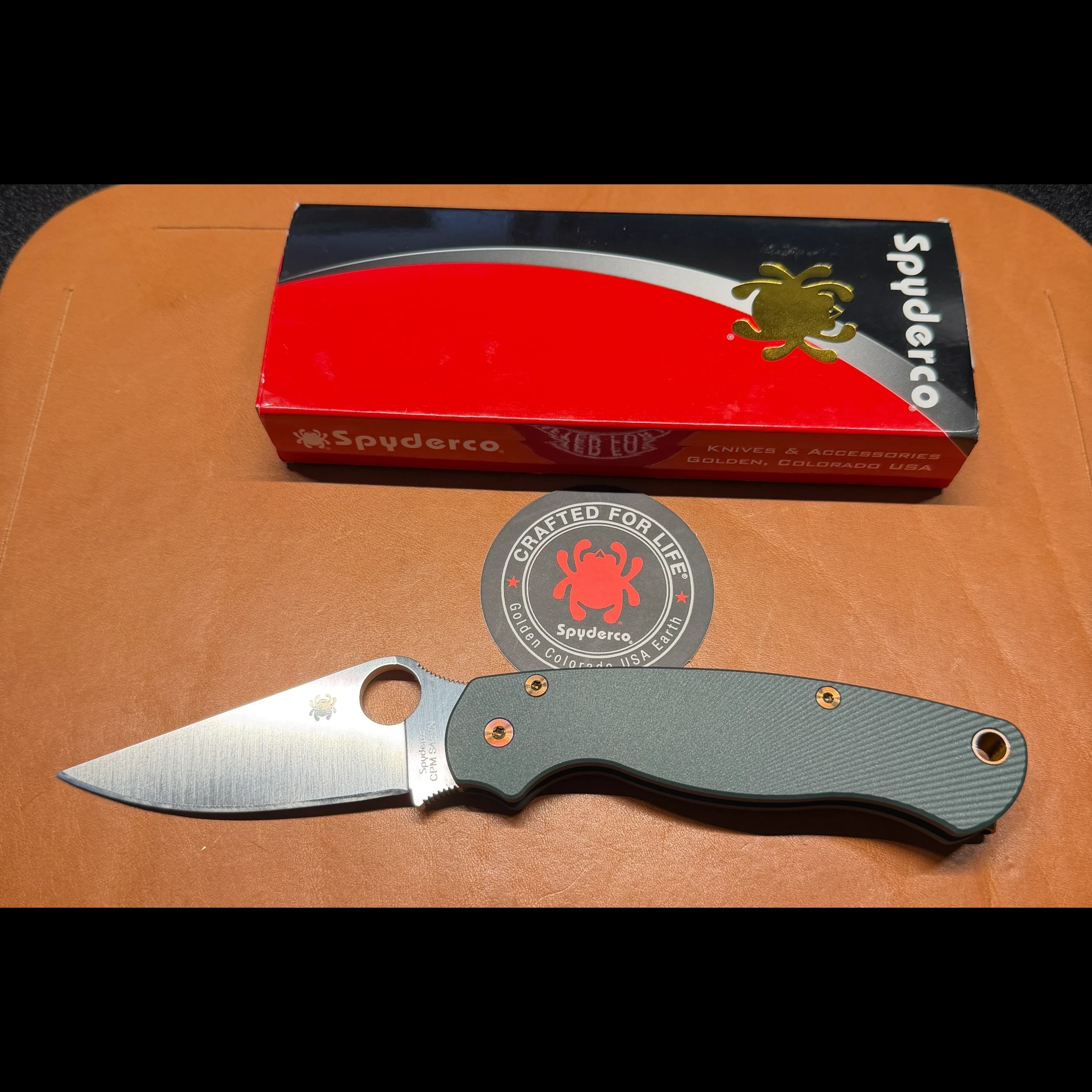 Bladebinge - Spyderco Paramilitary 2 RGT Tero Tuf Fluted Scales Bronze ...