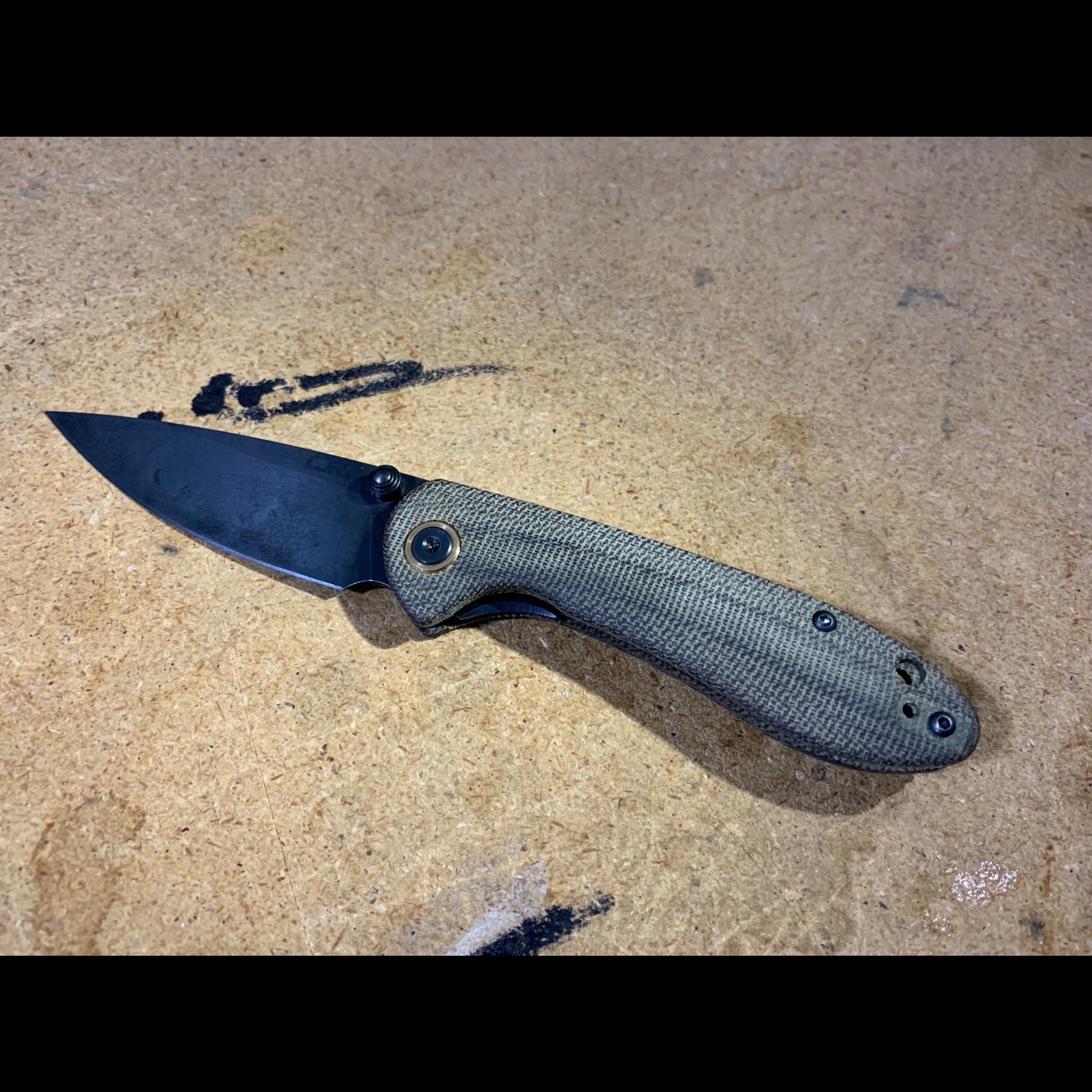 Bladebinge - CJRB Feldspar - Small - 3inch Blackened D2 - Green Micarta ...