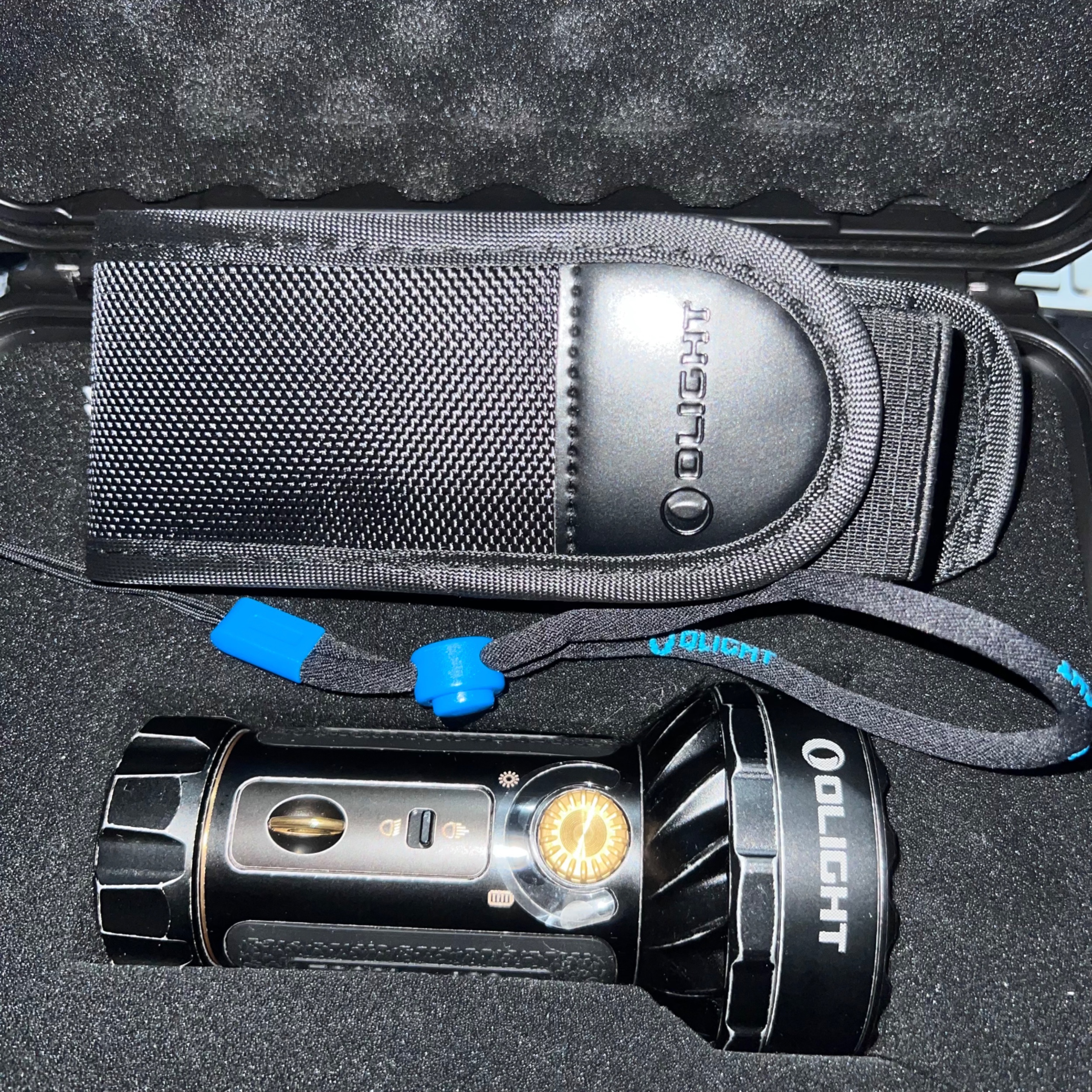 Bladebinge - Olight Marauder Mini LED Flashlight with RGB - Black ...