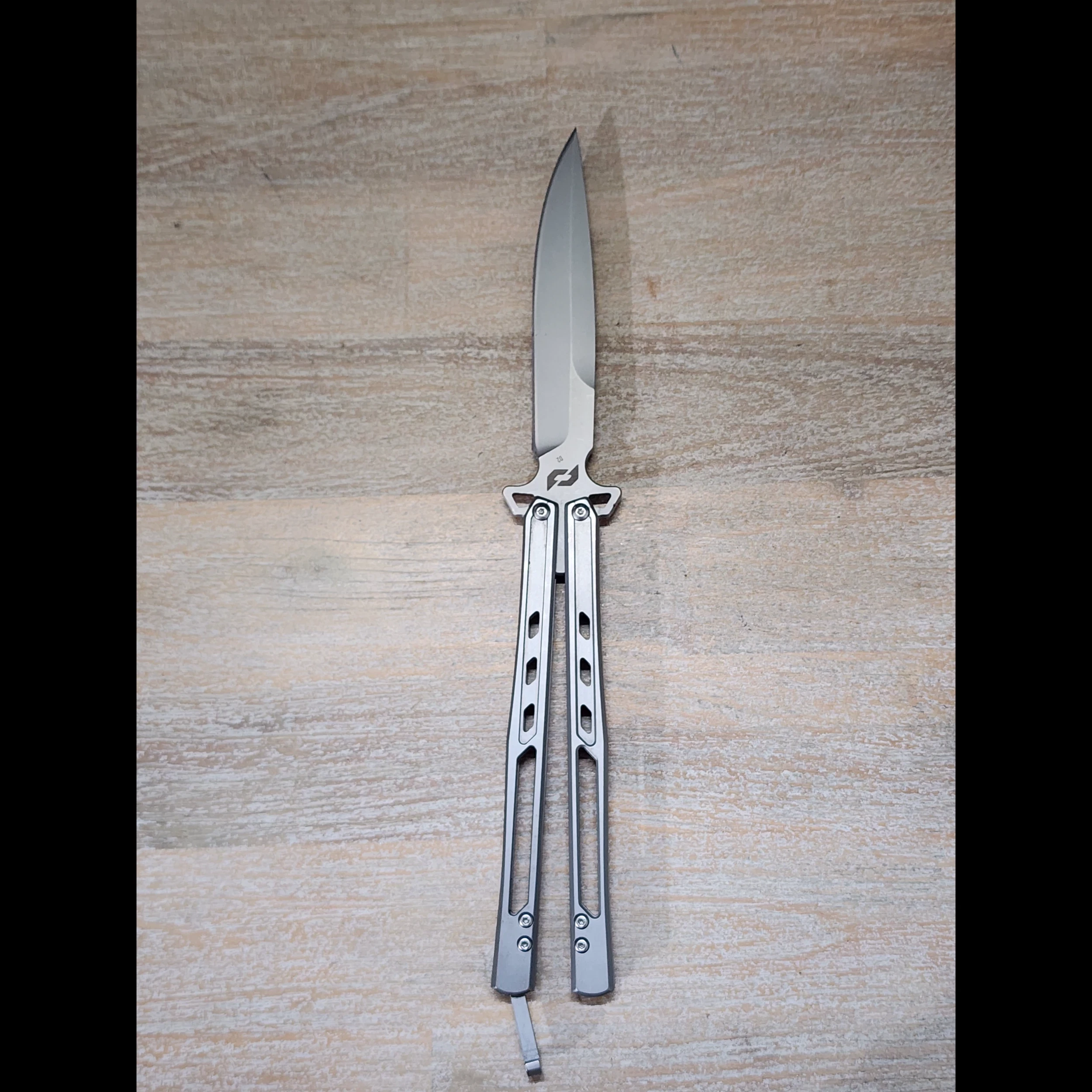 Bladebinge - Schrade Alkemyst