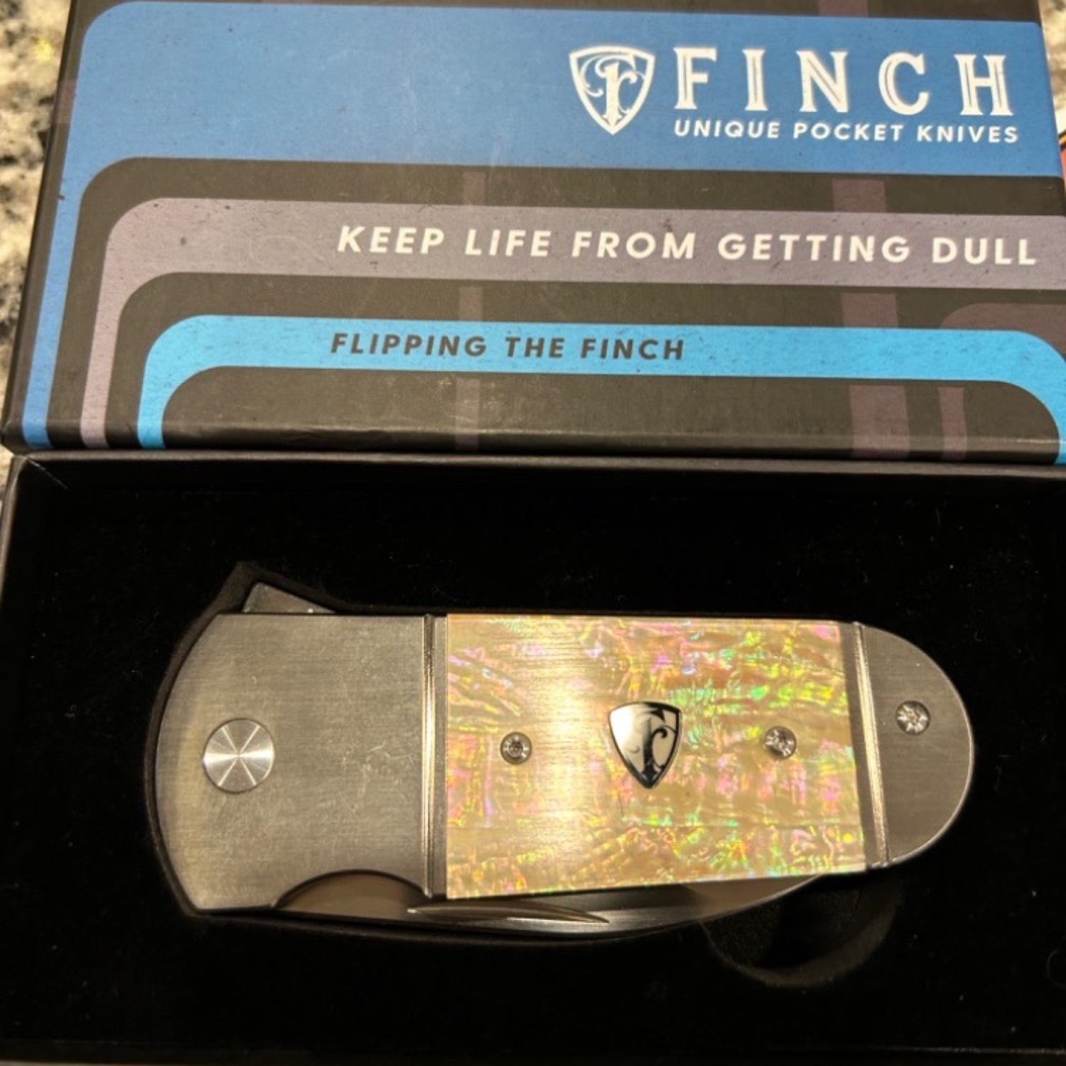Bladebinge - NIB Finch Buffalo Tooth, mother of pearl