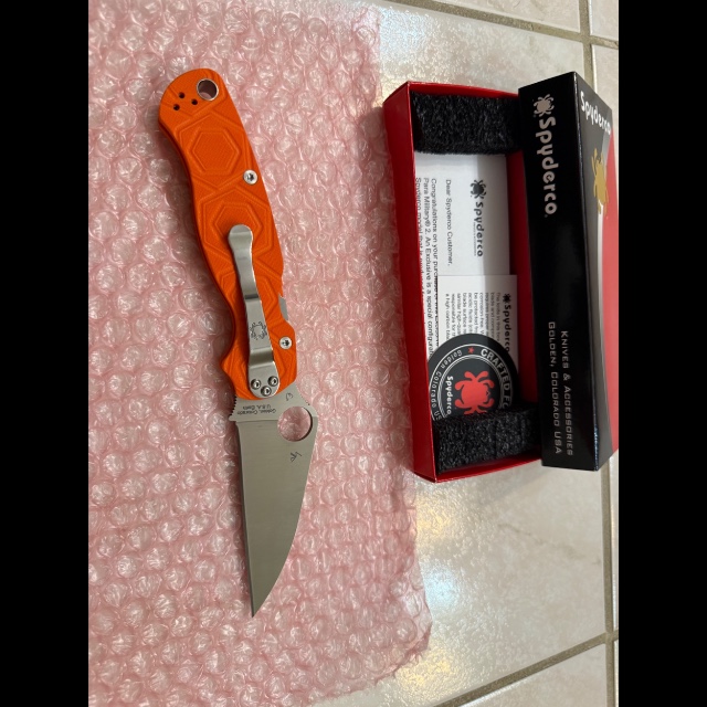 Bladebinge - Spyderco Paramilitary 2 - Cutlery Shoppe Exclusive ...