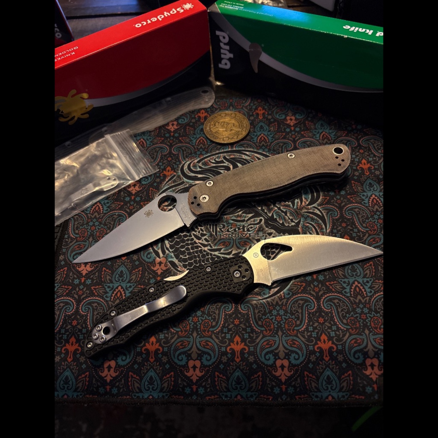Bladebinge - Spyderco Paramilitary 2 Cruwear with Mokuti Pocket clip ...