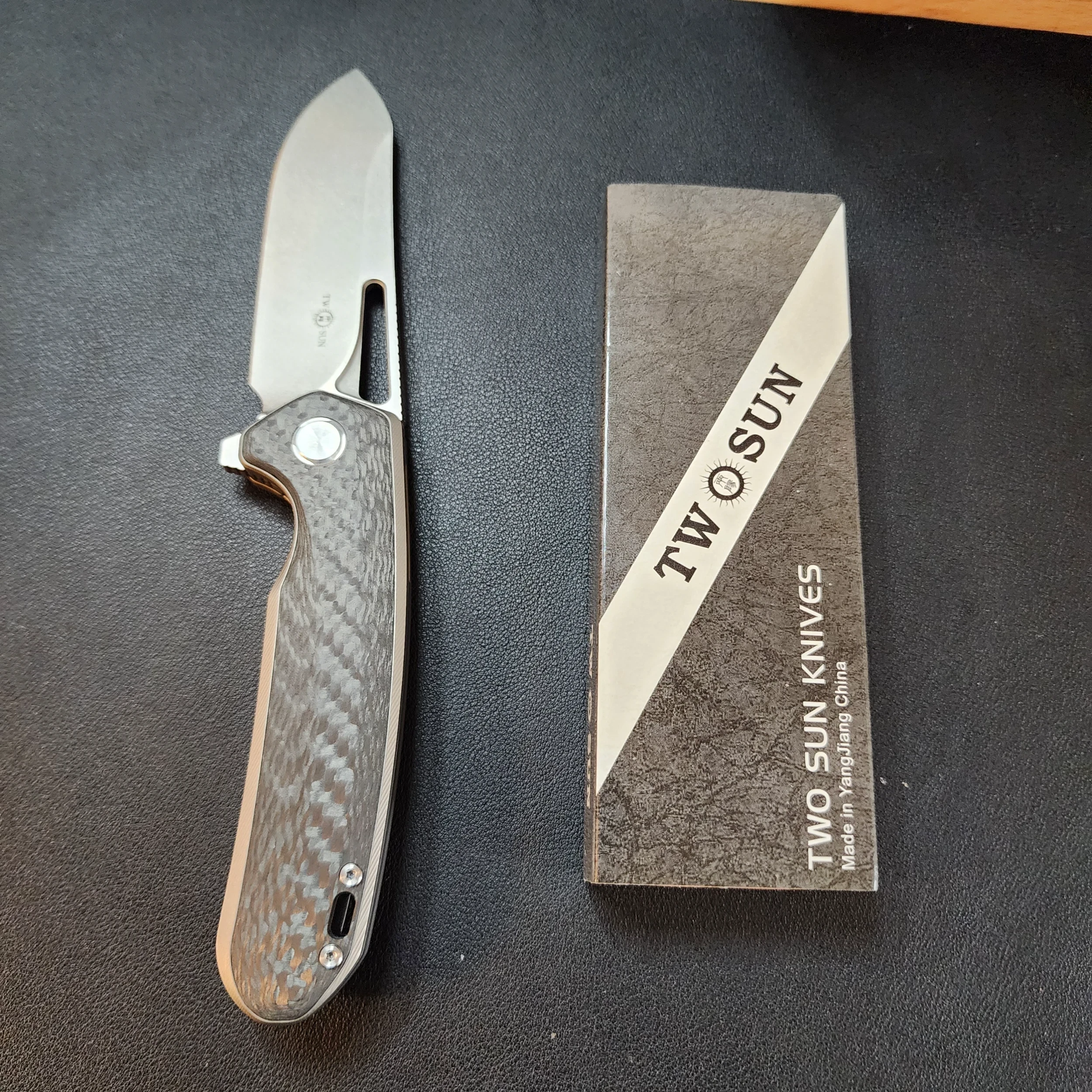 Bladebinge - Two Sun Folding Knife Titanium/Carbon Fiber Handle M390 ...