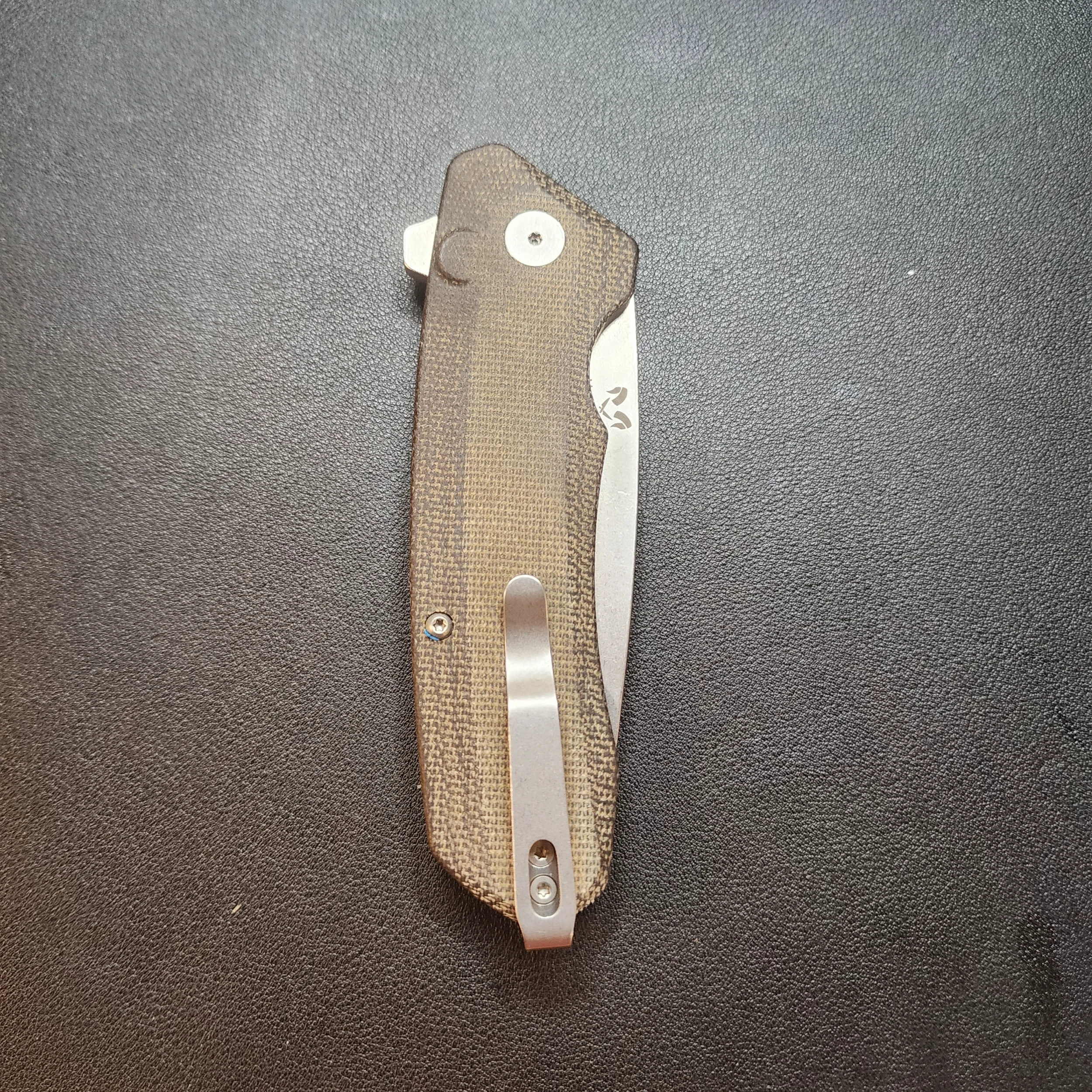 Bladebinge - Kizer Cutlery Vanguard Damned Designs Mad Tanto Button ...