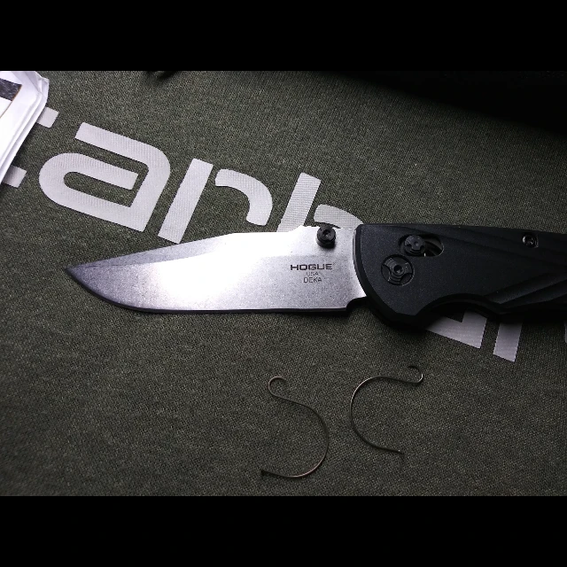 Bladebinge - Hogue Deka Clip Point Magnacut w/ extra set of OEM Omega ...