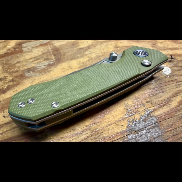 Bladebinge - REMETTE Rhino Button/Liner Lock Green G10 D2 steel
