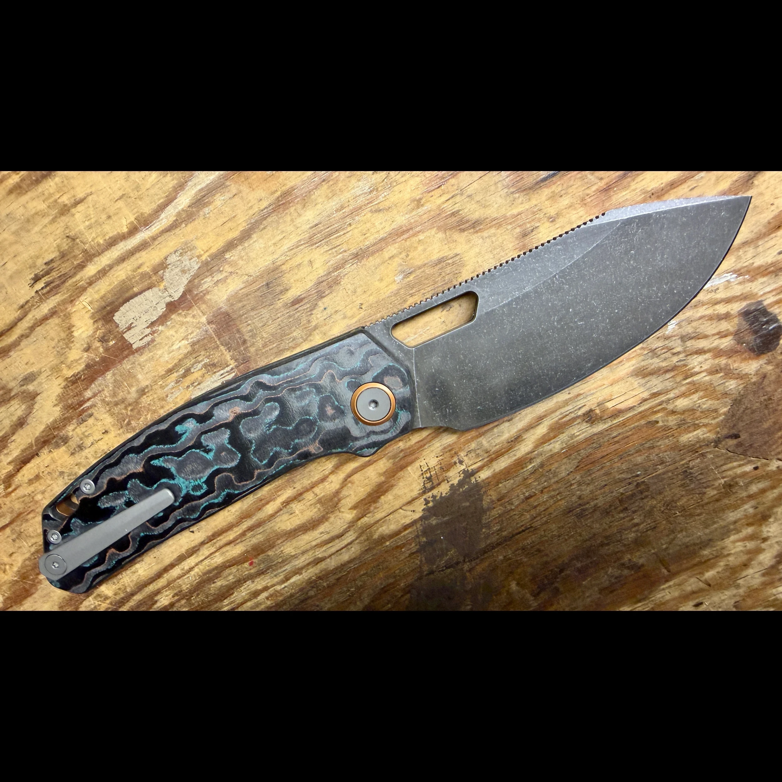 Bladebinge - DIVO KNIVES GROWLER XL Knife Shipwreck Camo Carbon Handle Acidwash 154CM Blade ...