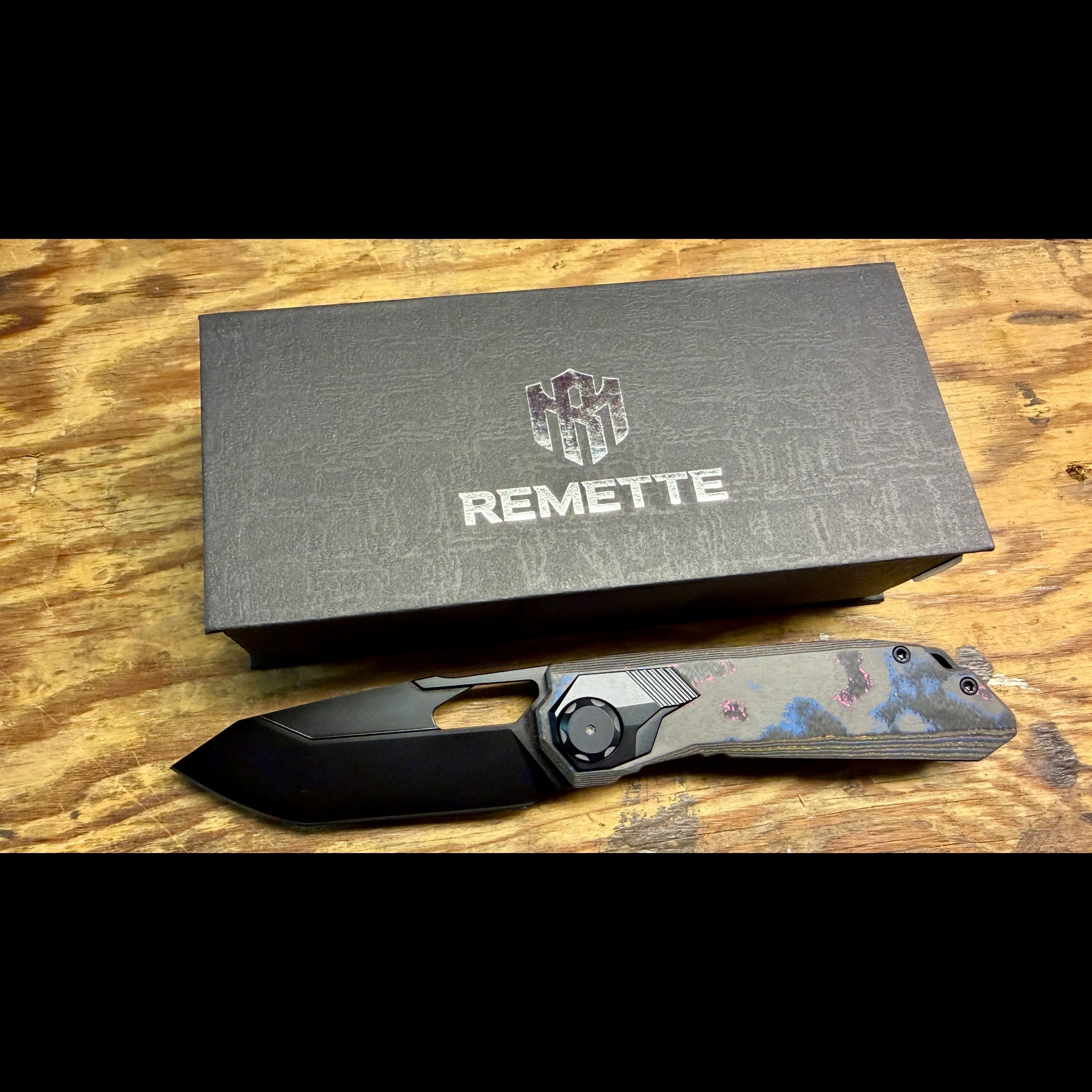 Bladebinge - REMETTE PEREGRINE FALCON Blade City Exclusive Miami Vice ...