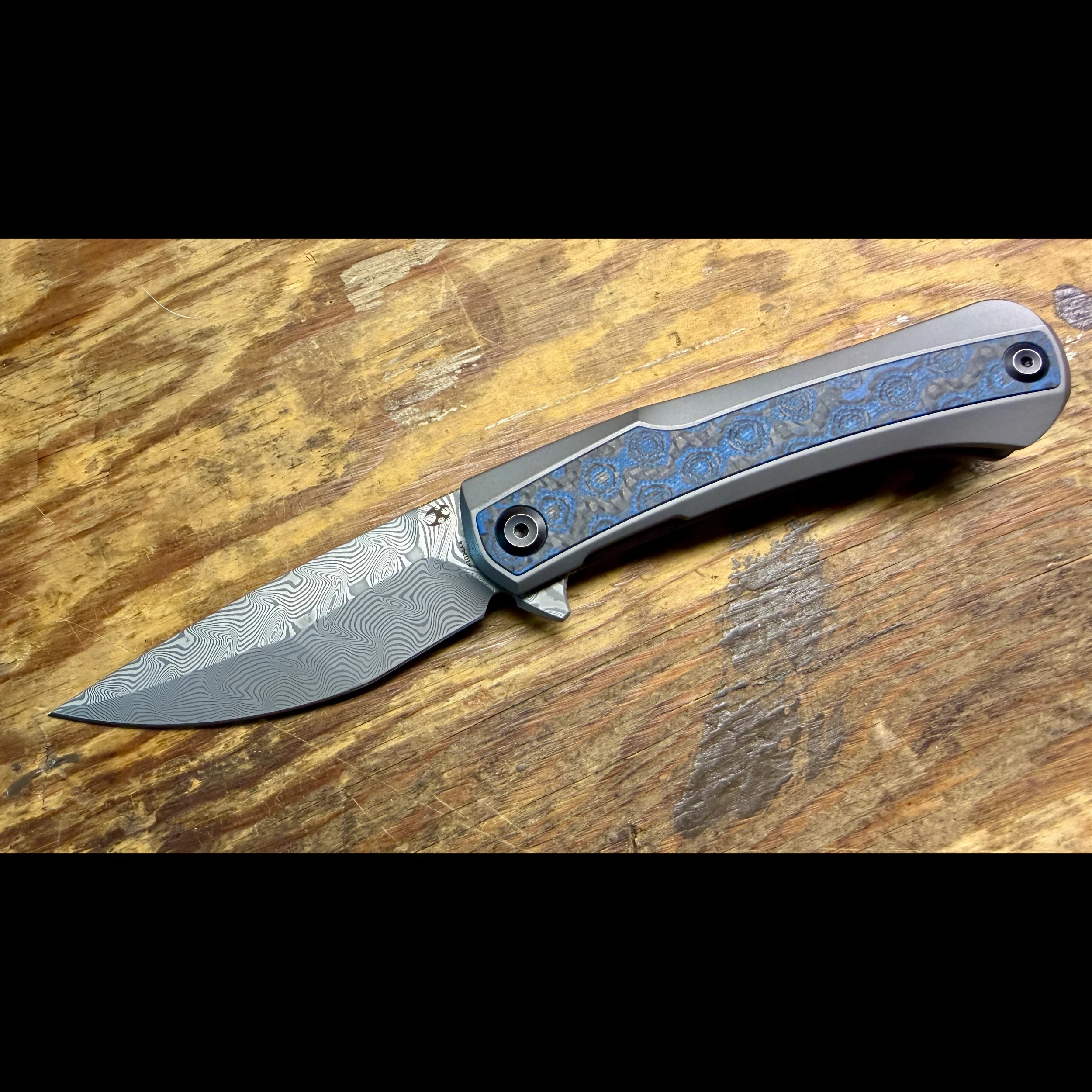 Bladebinge - KANSEPT KRATOS Flipper Knife Titanium + Blue Rose Pattern ...