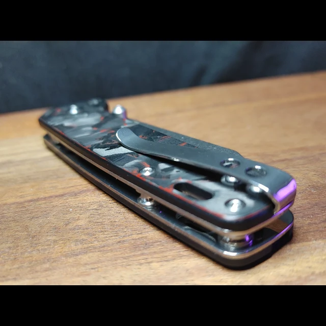 Bladebinge - QSP - Penguin - Liner Lock D2 Blade Red Shredded CF ...