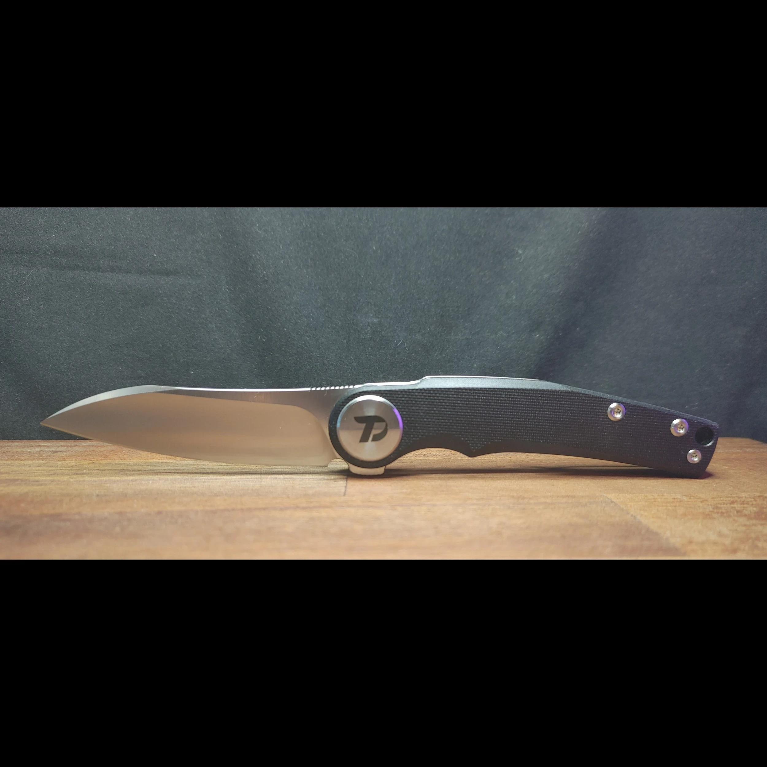 Bladebinge - DREAMTECH - Liner Lock Black G10 Handles D2 Blade Knife ...