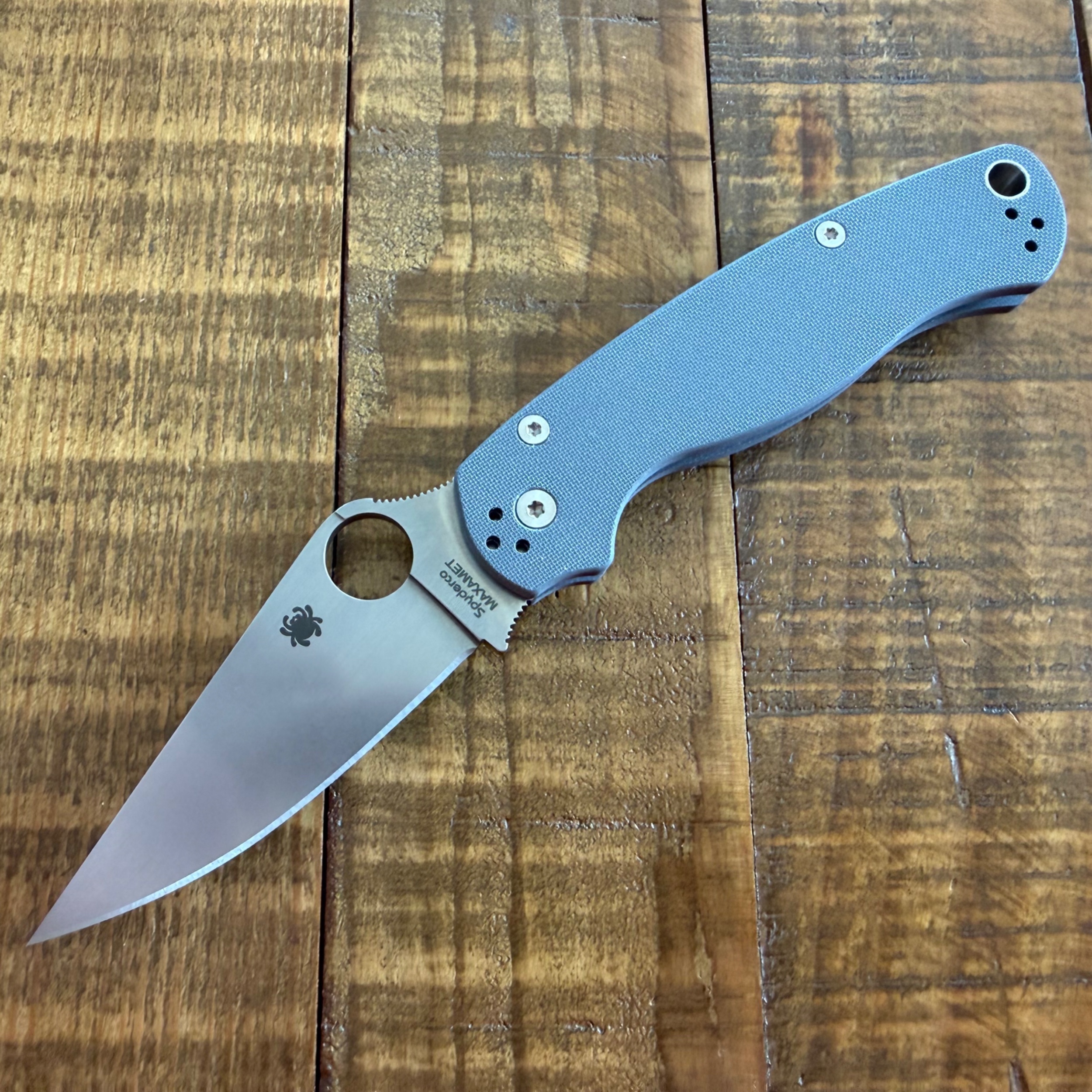 Bladebinge - Spyderco Paramilitary 2 Maxamet Blade Gray G10 Handles PM2 ...