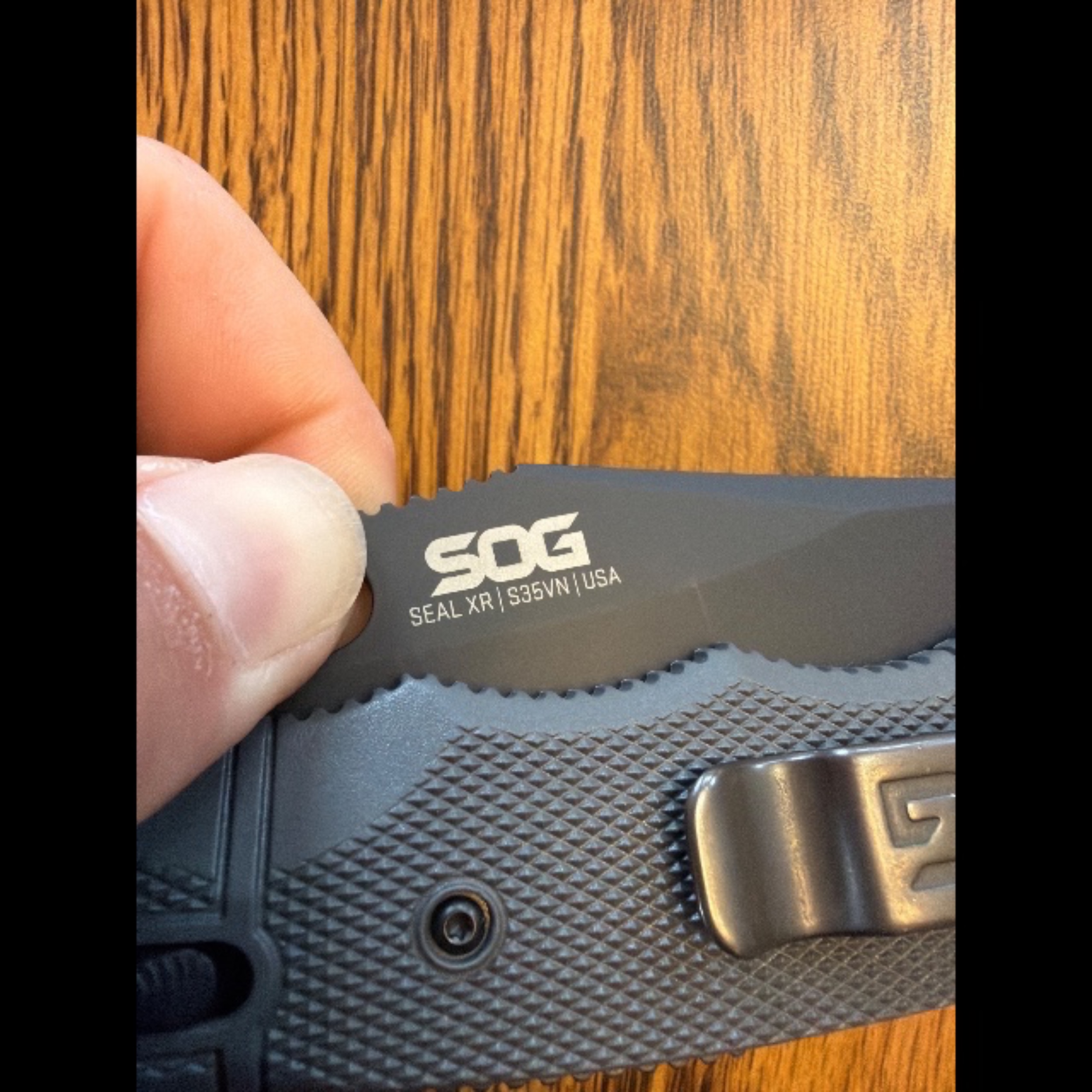 Bladebinge - SOG XR Seal Sig edition