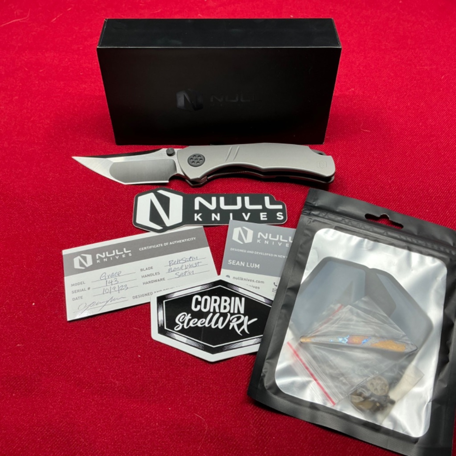 Bladebinge - Null Knives & Corbin SteelWRX Grace w/ Gold DarlkTi Kit