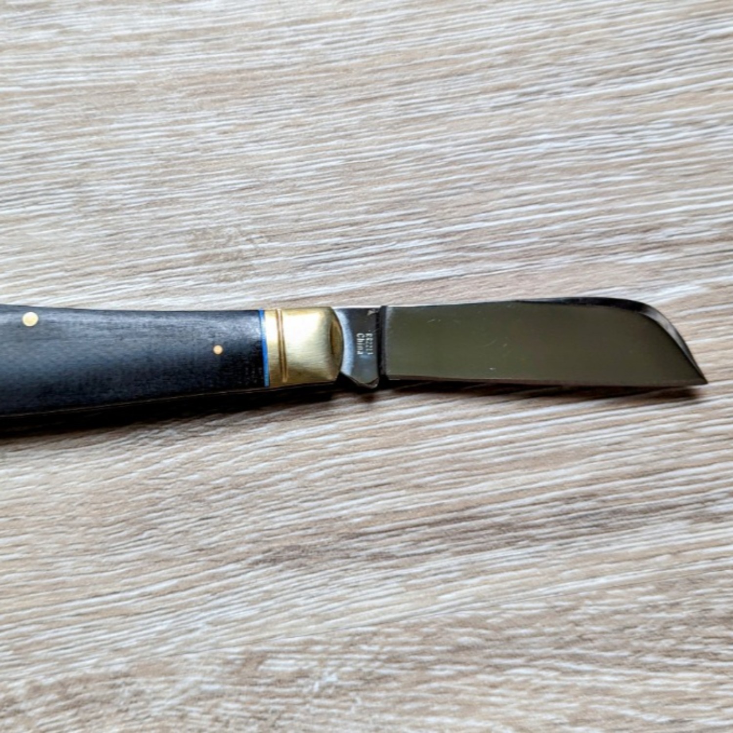 Bladebinge - Slip Joint/Non-locking Knife Lot: Real Steel, Rough Rider