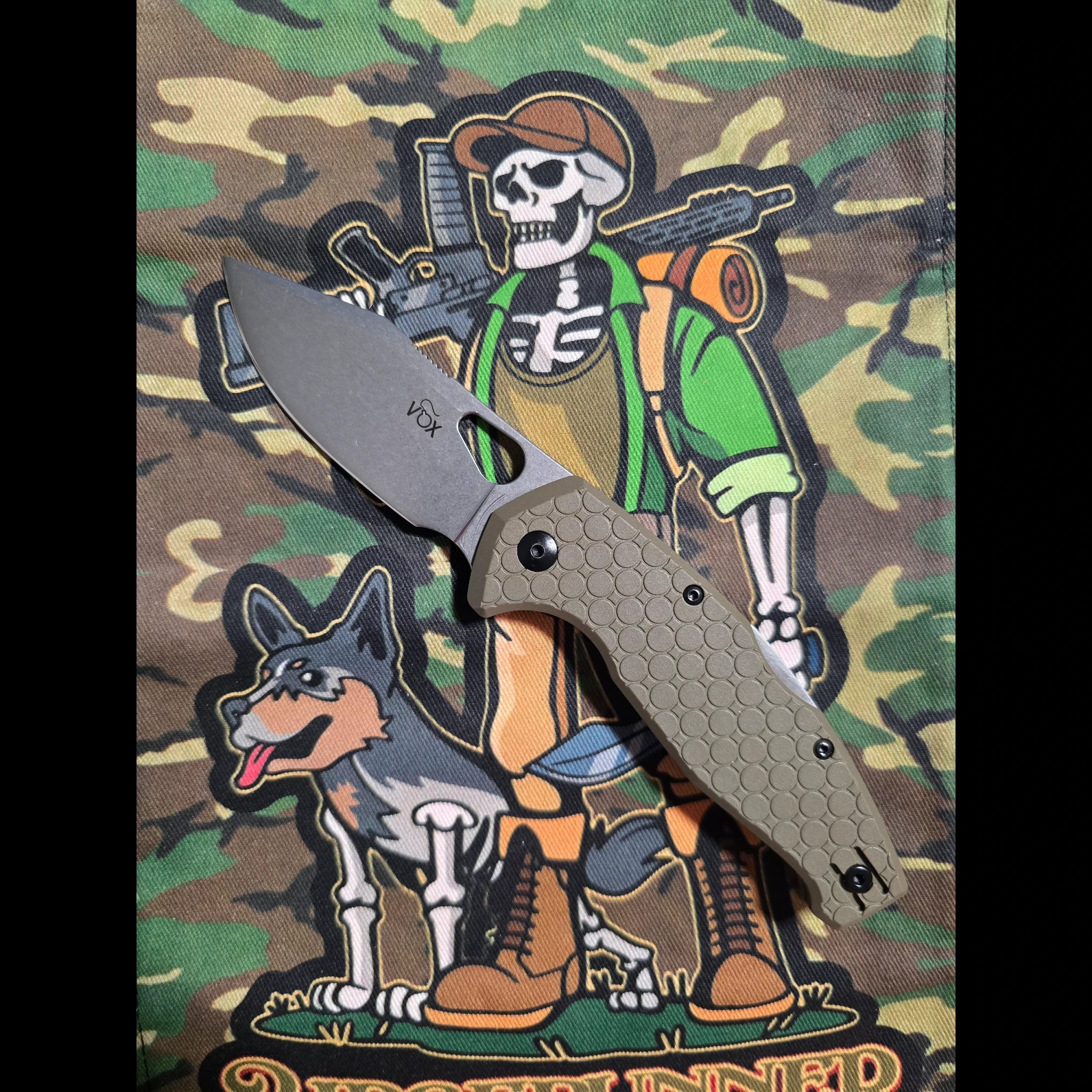 Bladebinge - VOX Kita Folder Designed By Jesper Voxnaes